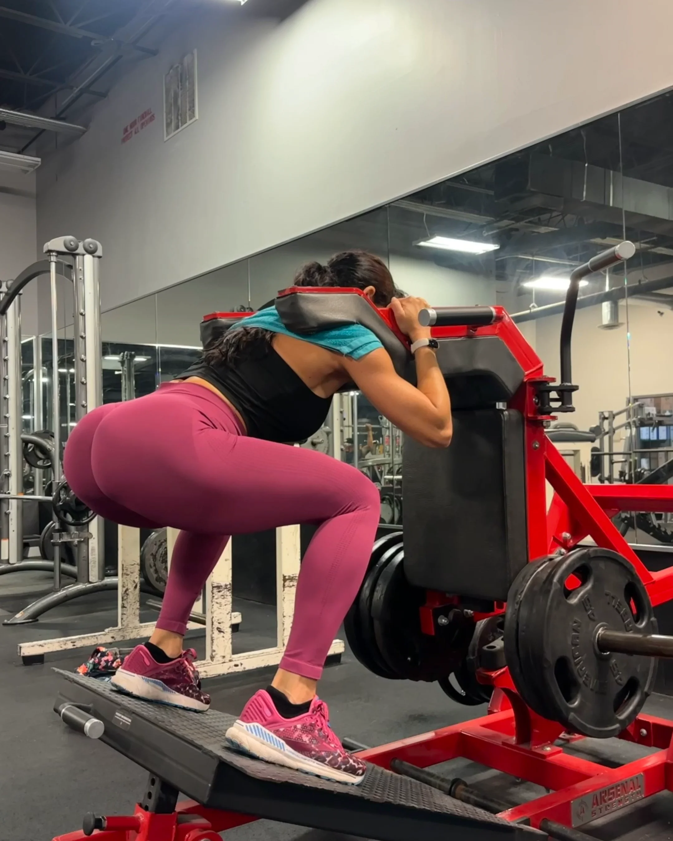 Arsenal machine squats