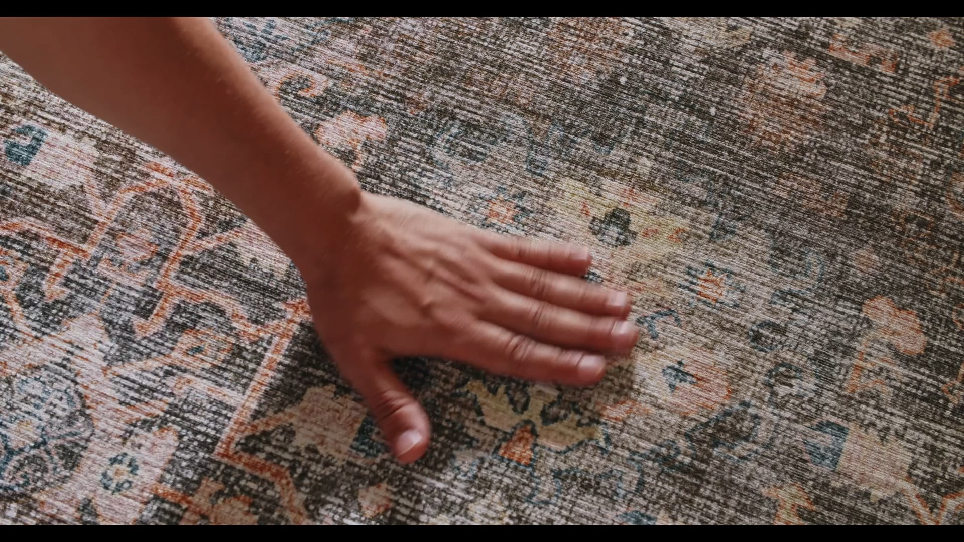 nuLOOM Machine Washable Britt Persian Stain Repellent Area Rug, 5'x8 ...