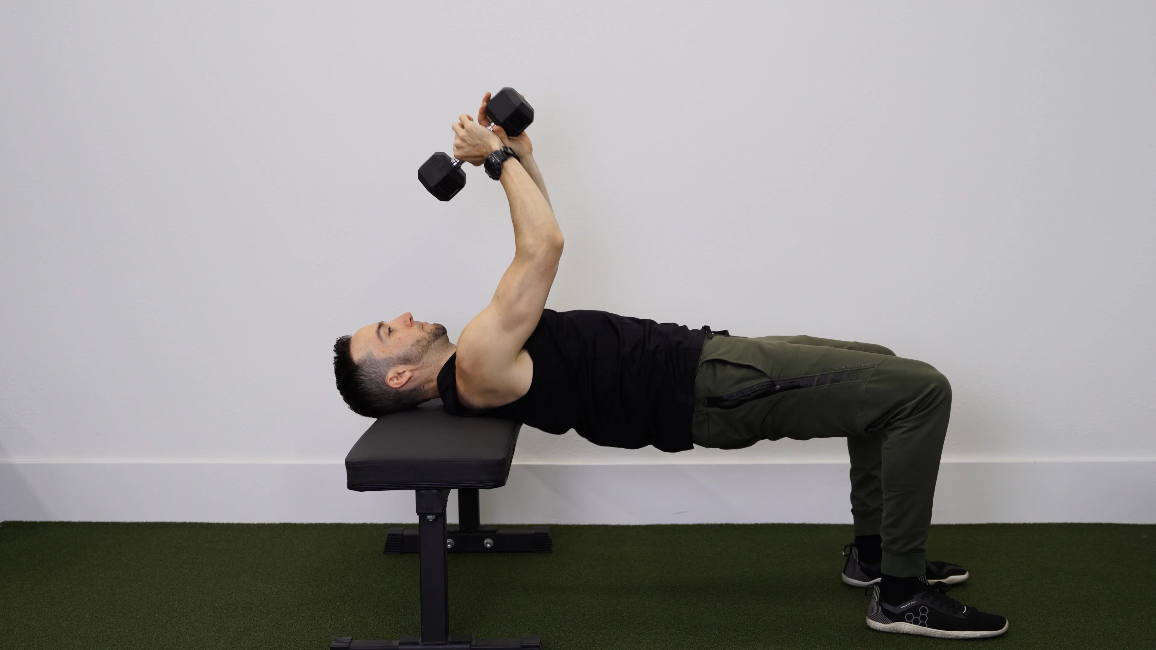 Dumbbell Pullover Across Bench (Demo)
