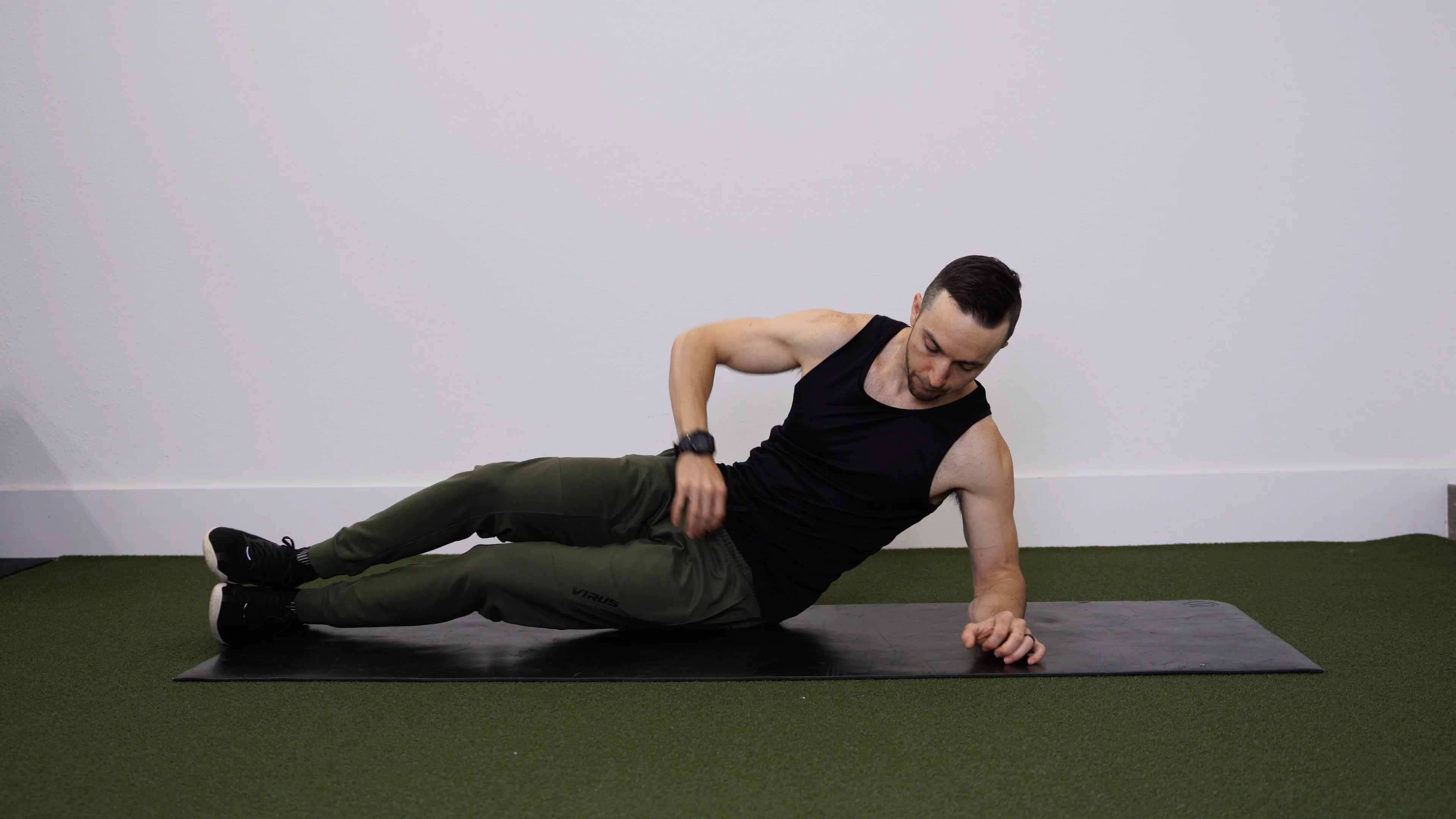 Side Plank Rotation (Demo)