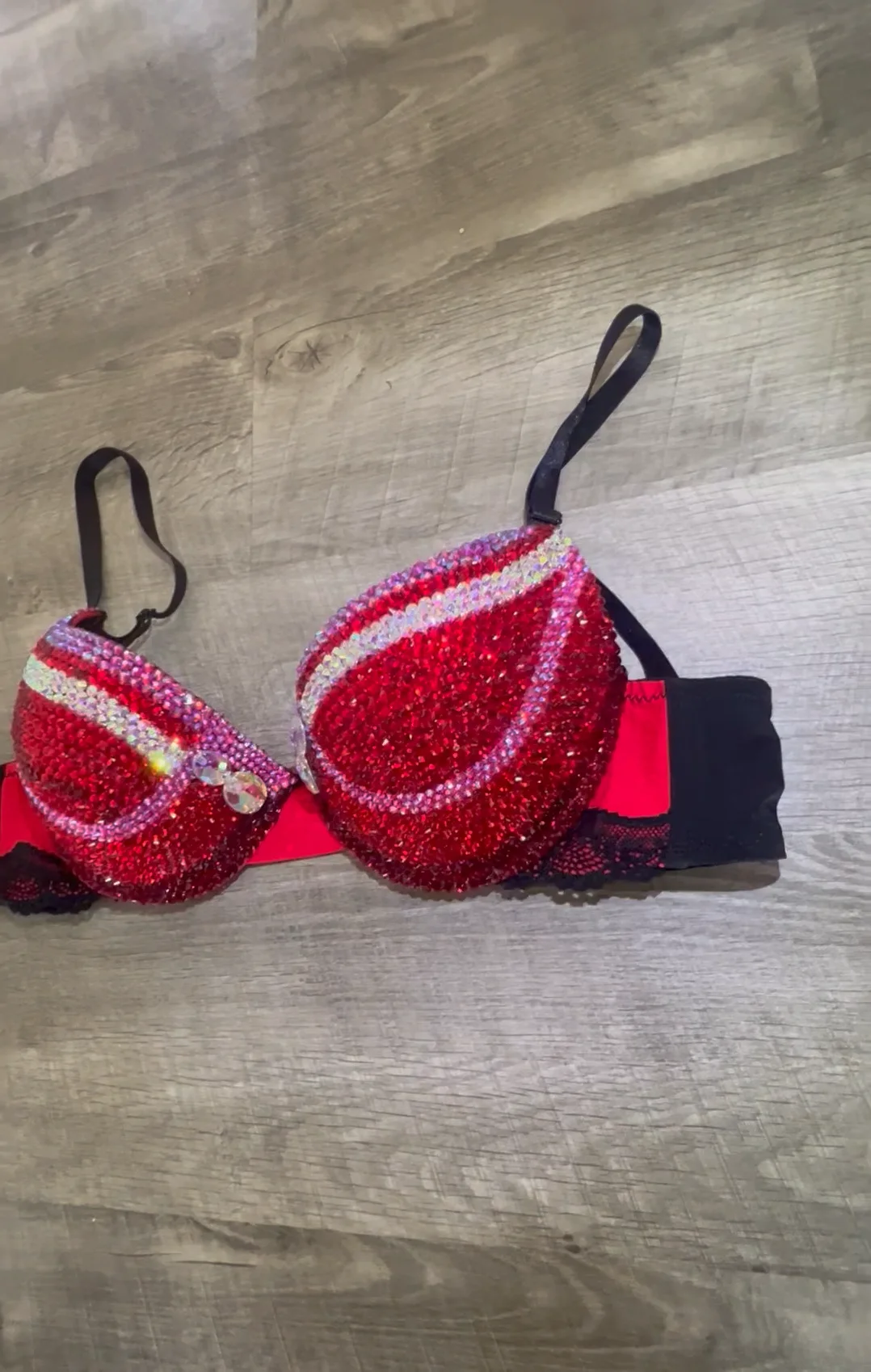 GORGEOUS RED on Vimeo