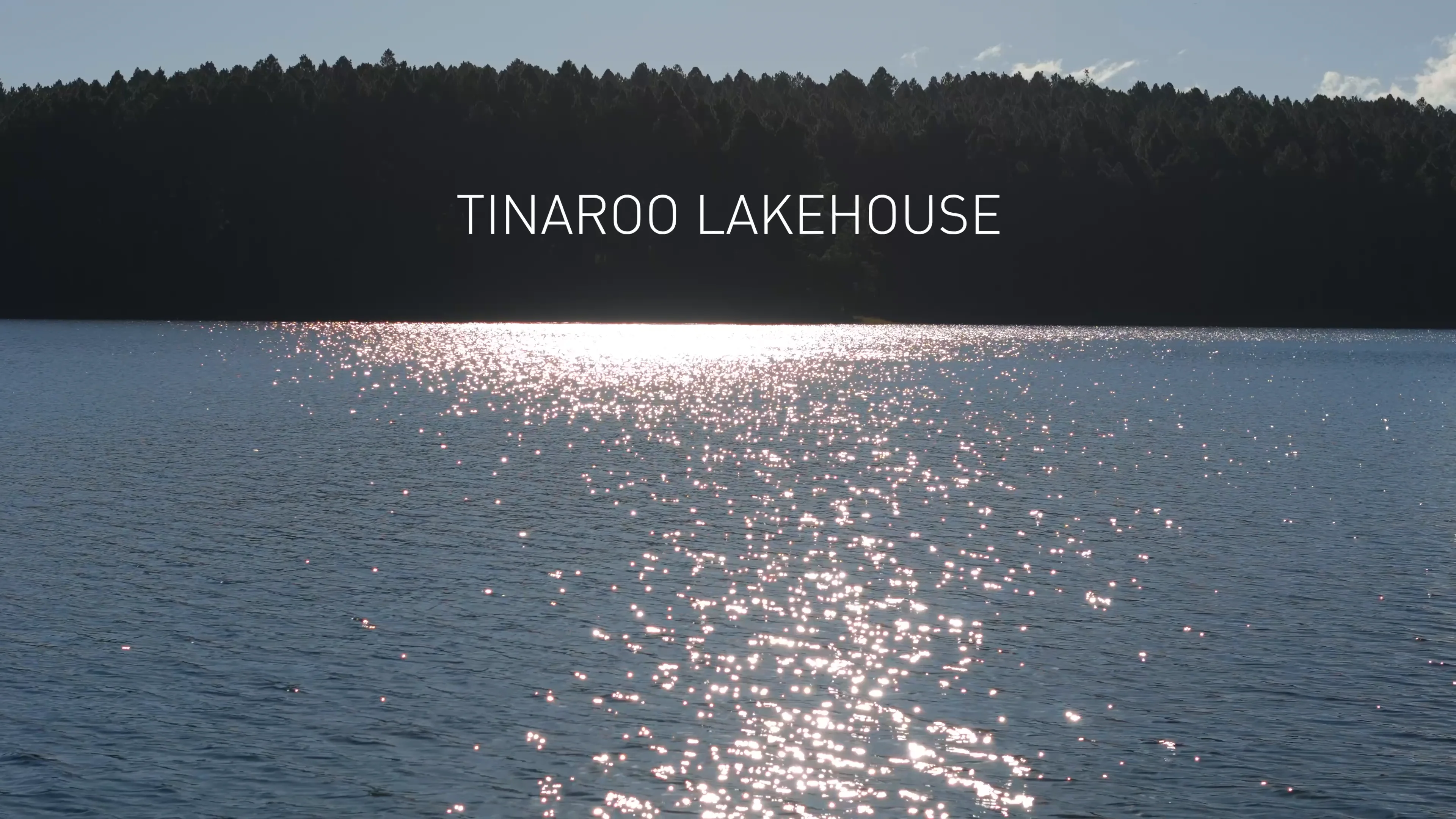 TINAROO LAKE HOUSE