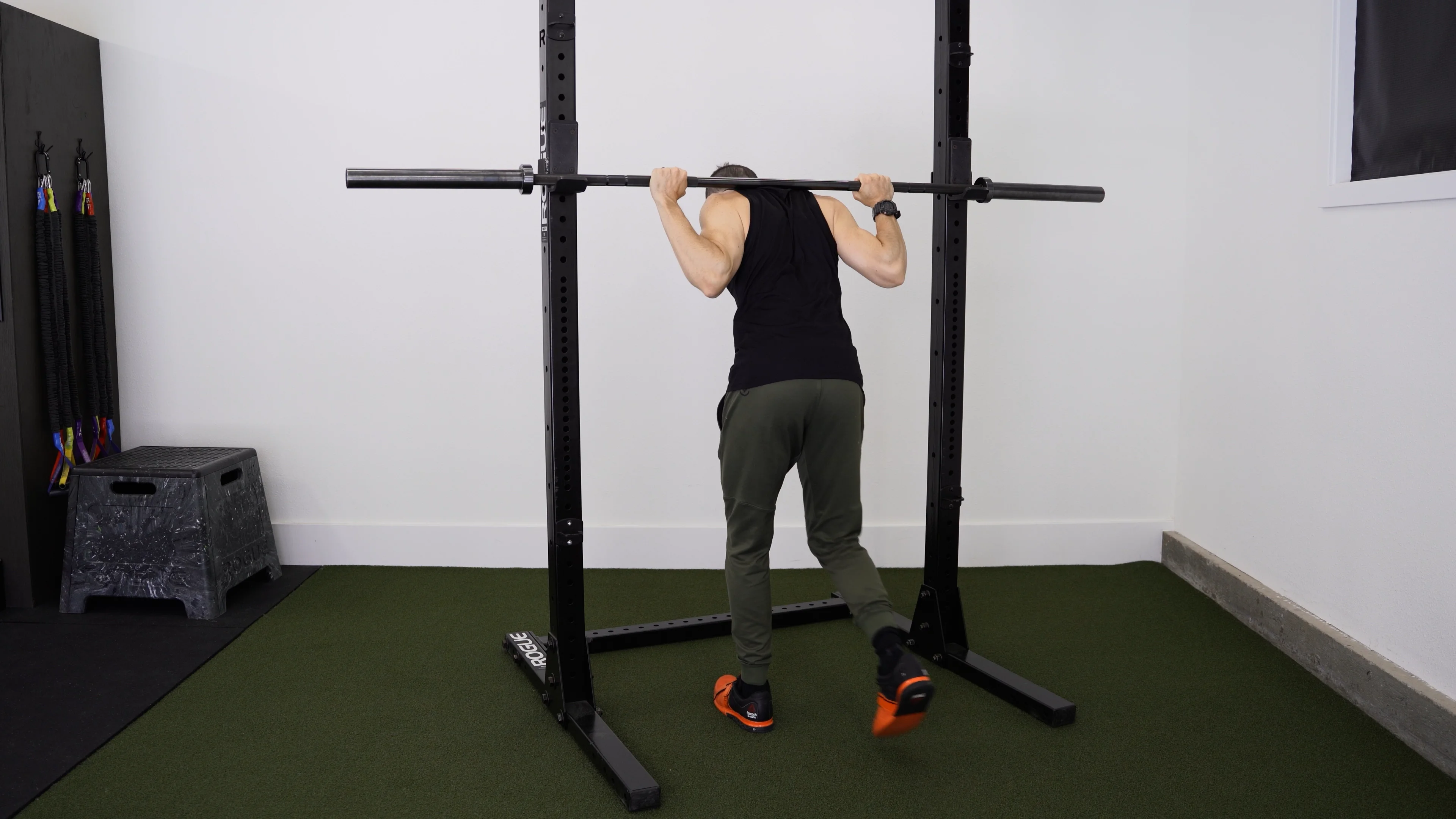 Barbell Back Squat (Demo)