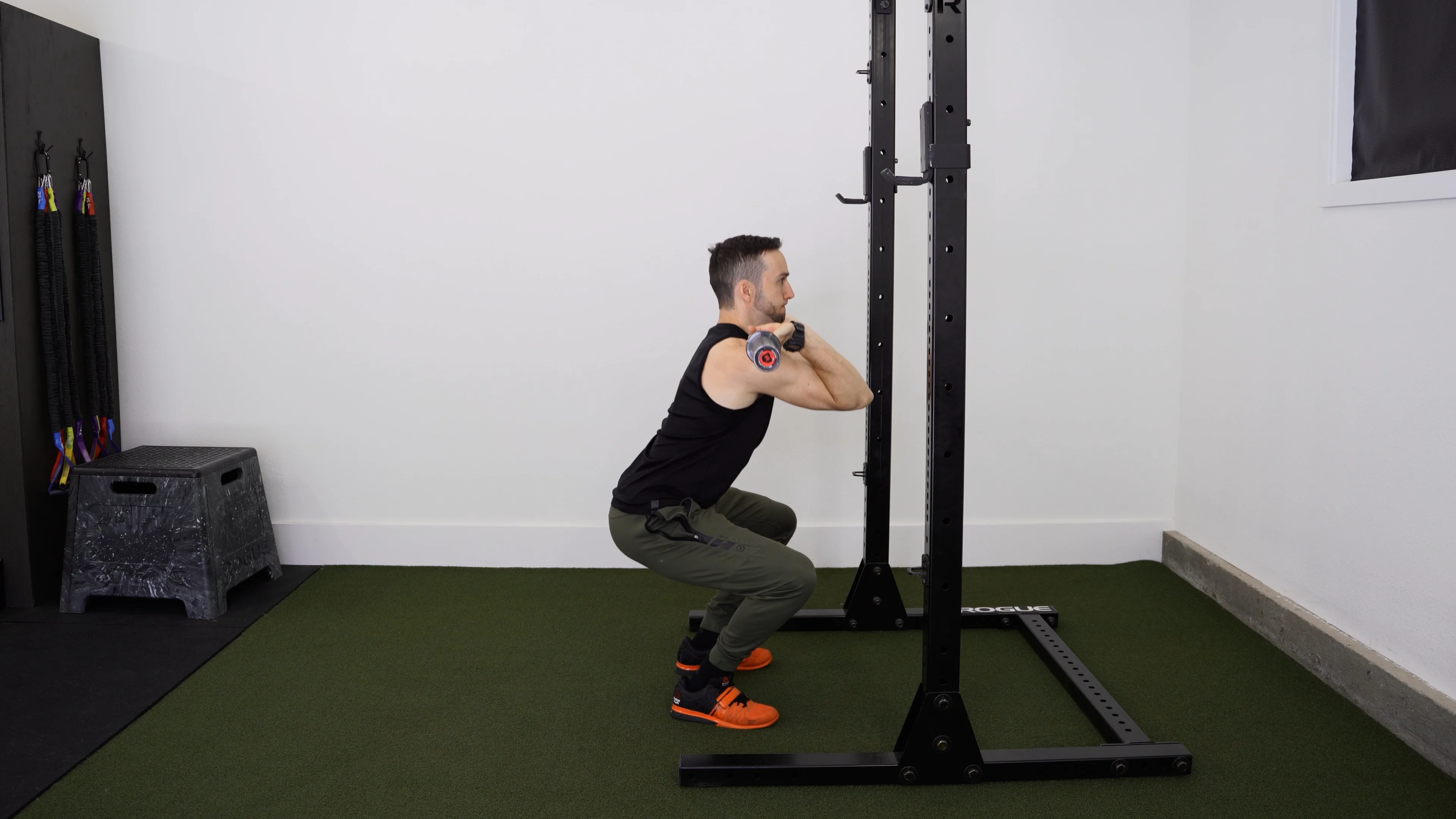 Barbell Front Squat (Demo)