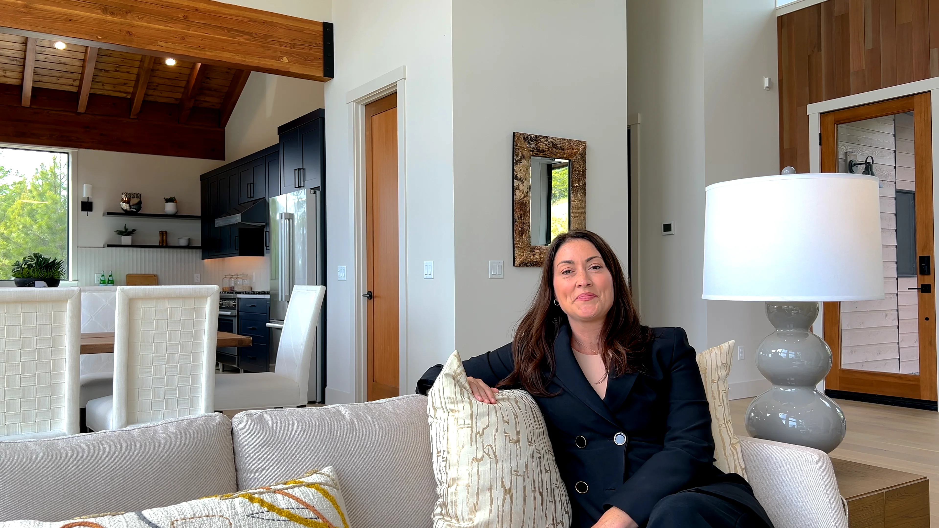 Shandi Boyle - Interview at Aderra