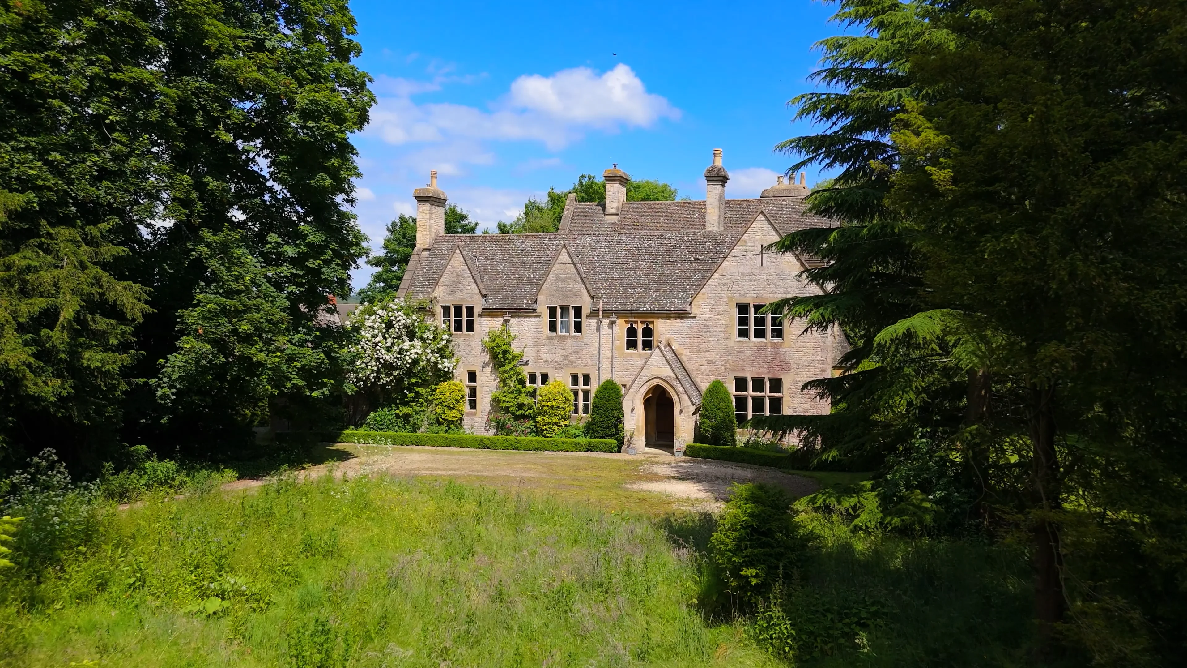 Leafield House, Bespoke by Breckon on Vimeo