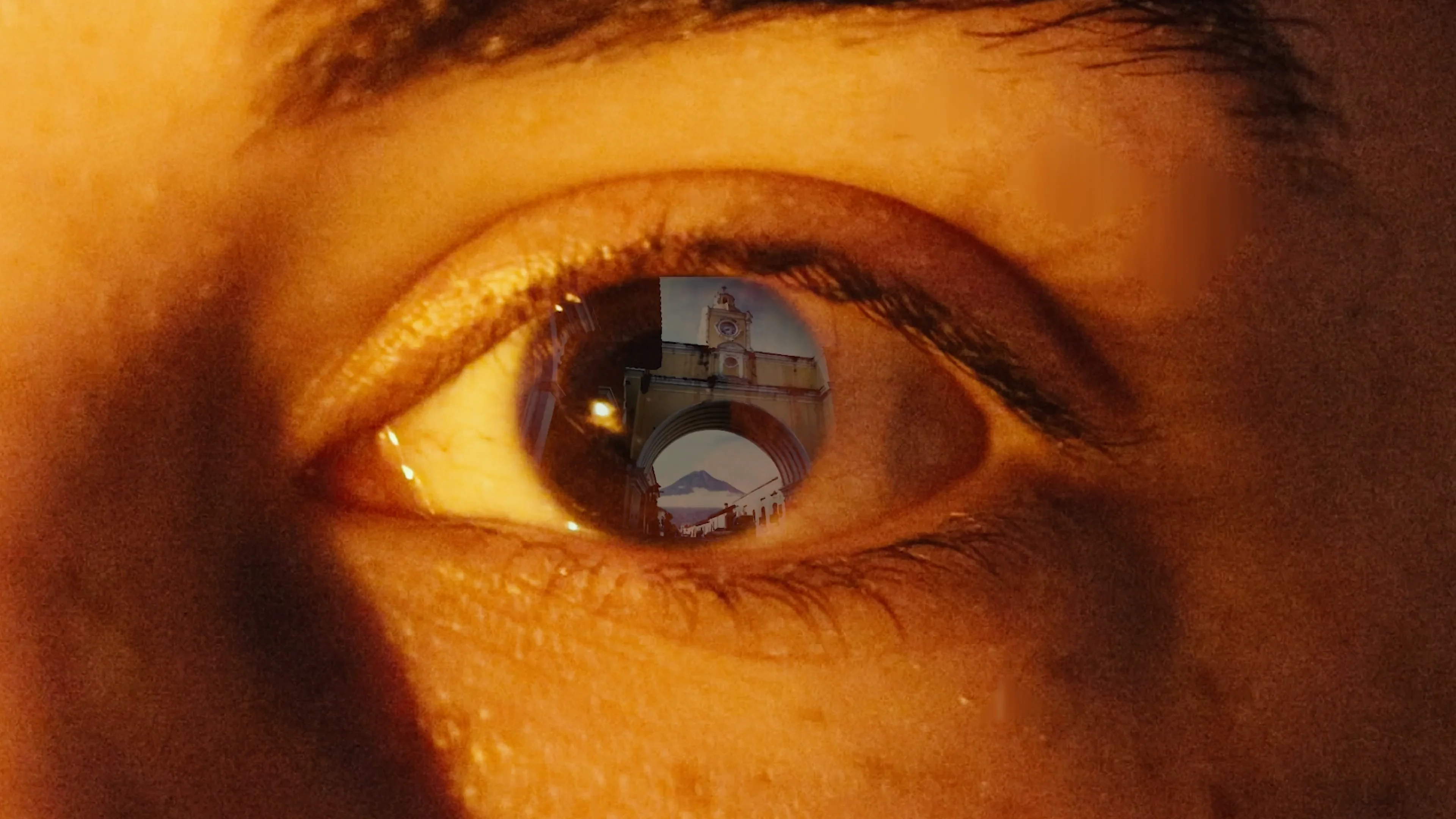 Eye Lens Transition on Vimeo