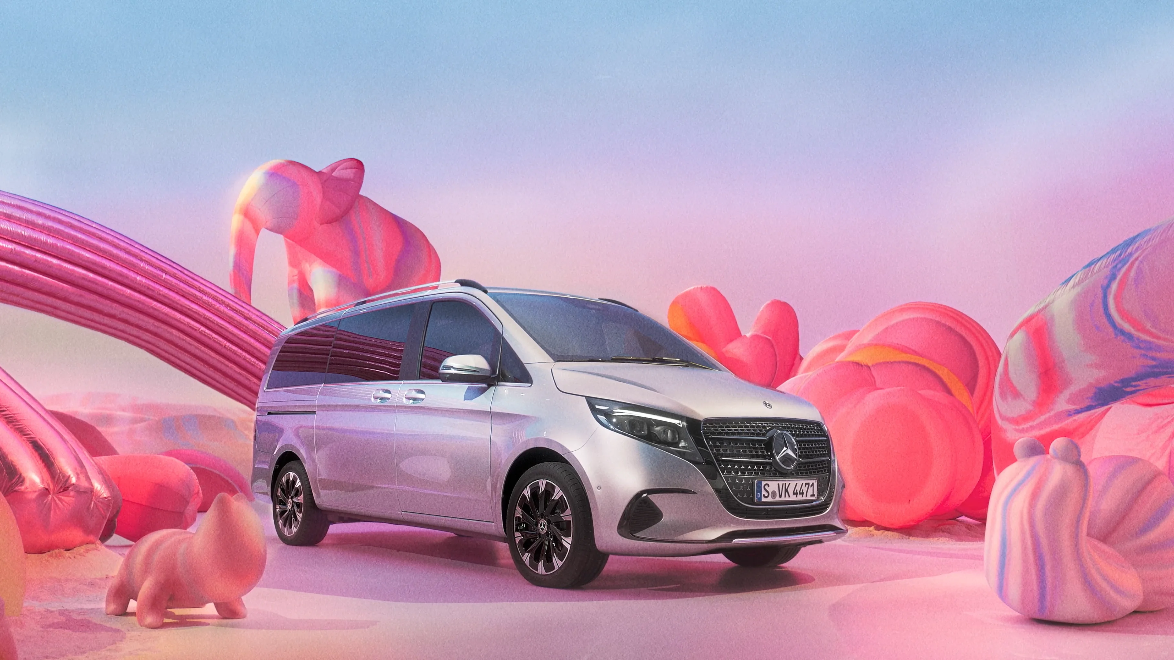Mercedes V-Class - Everyday Circus