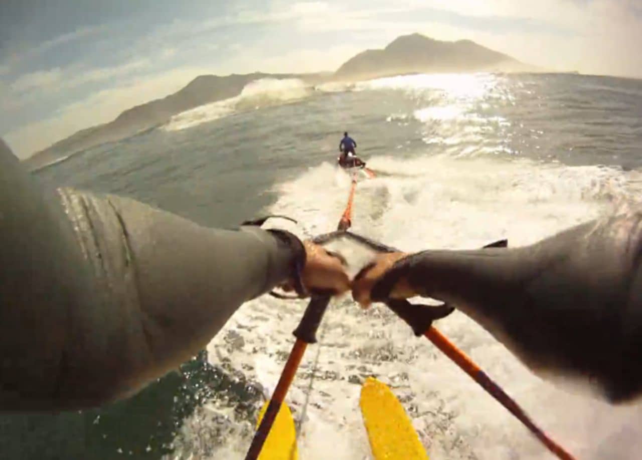 Wave skiing in Cali on Vimeo