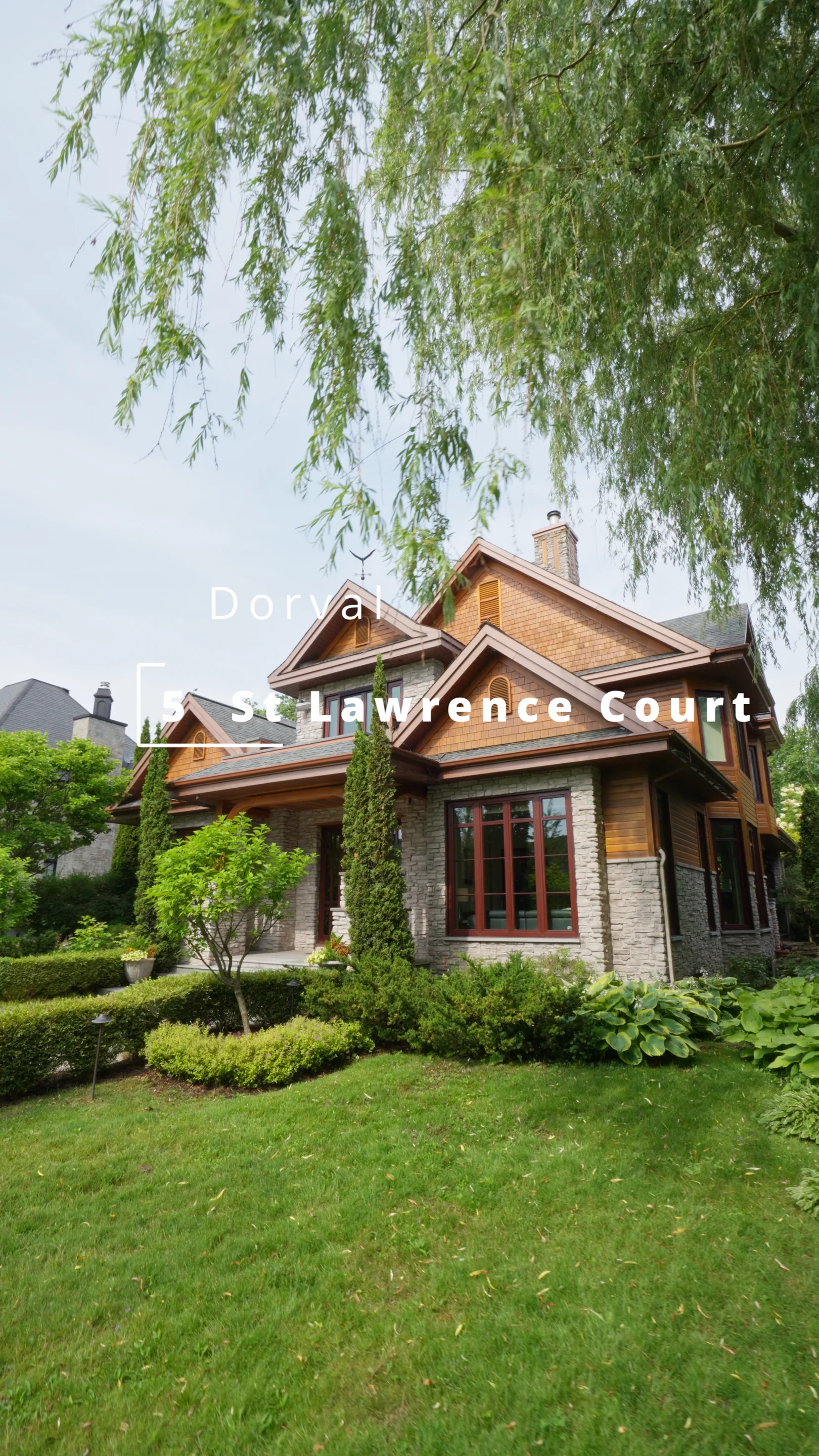 5 St Lawrence Court - Dorval