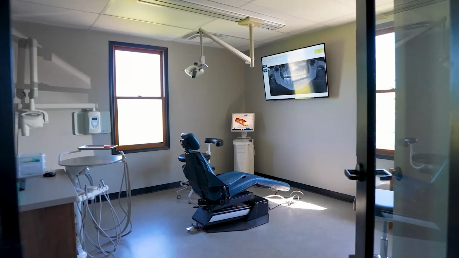 Capstone Dental - Embrace the Tech