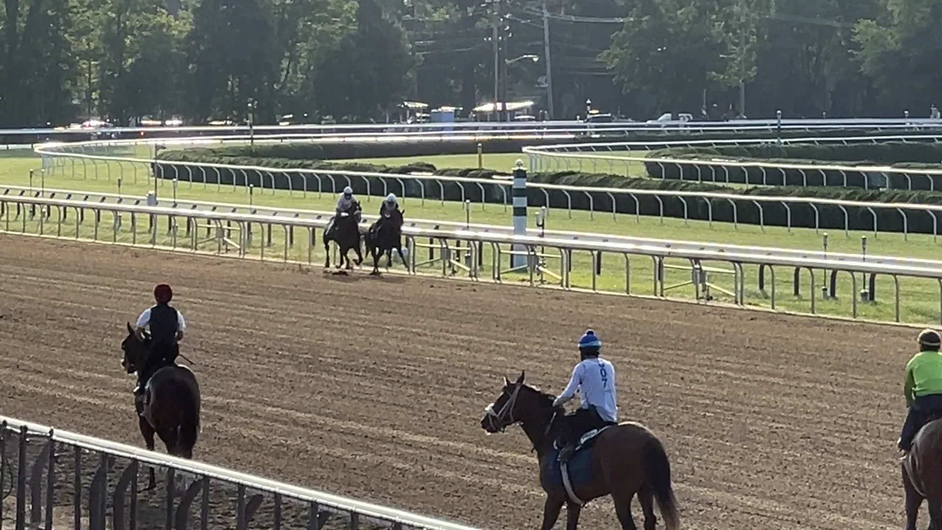 Spirit of The Law (inside) & Tiz Dashing (outside) Work 5f - Saratoga ...