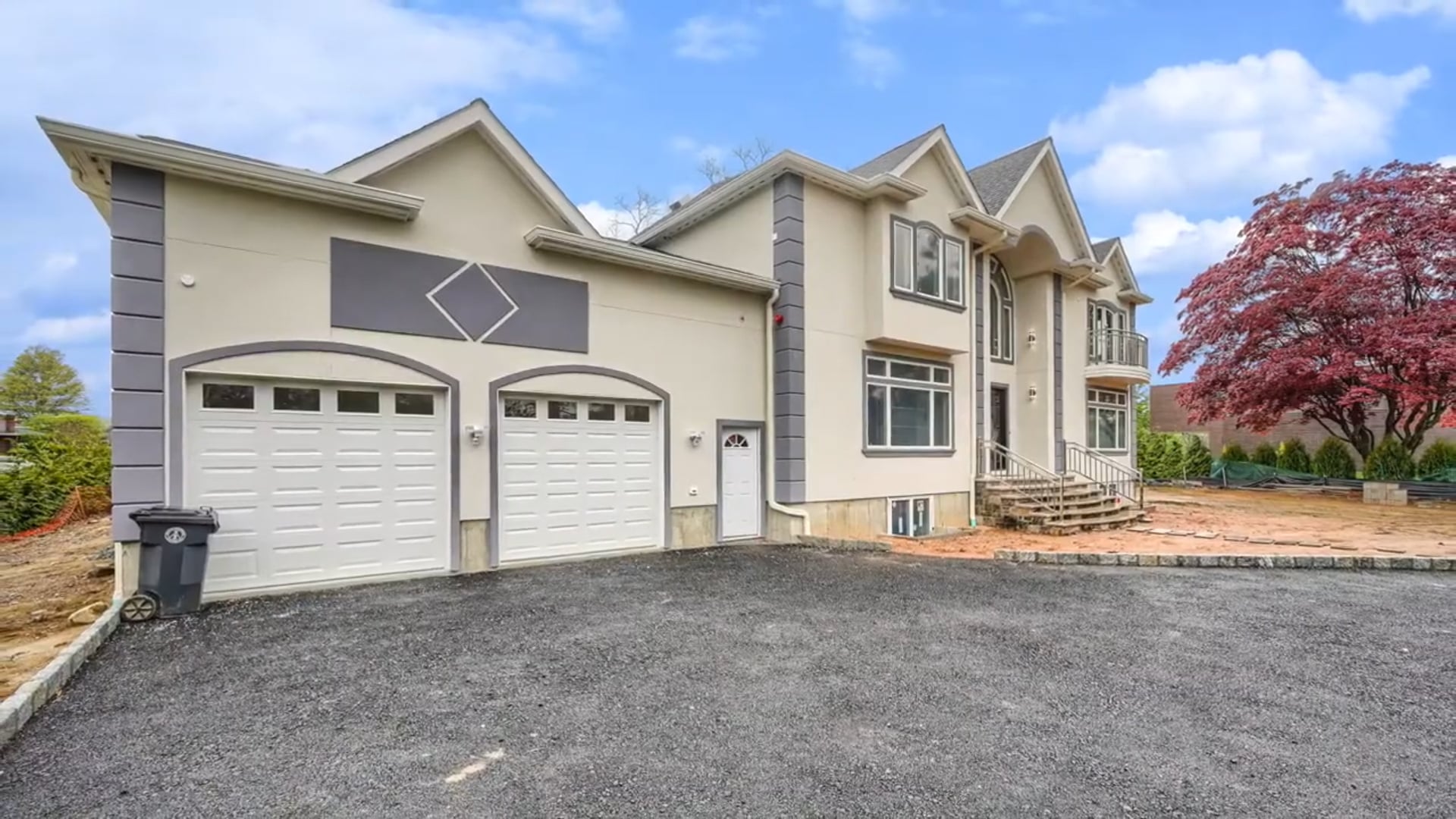 Sliding Closet Bypass Doors / Mela 7001 Matte White / Rails, 60" X 80 ...