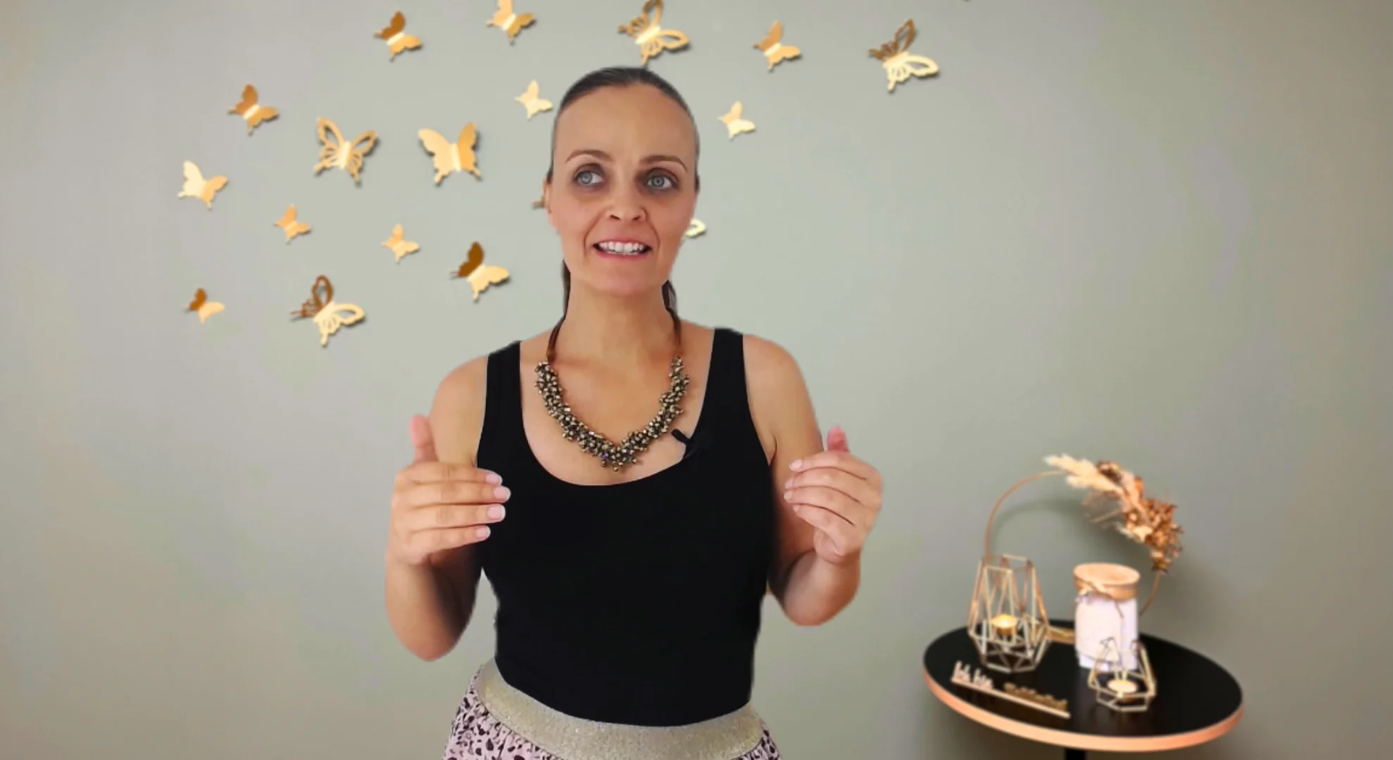 Watch Fokusübung zur Monatsbotschaft August 204 Online | Vimeo On ...