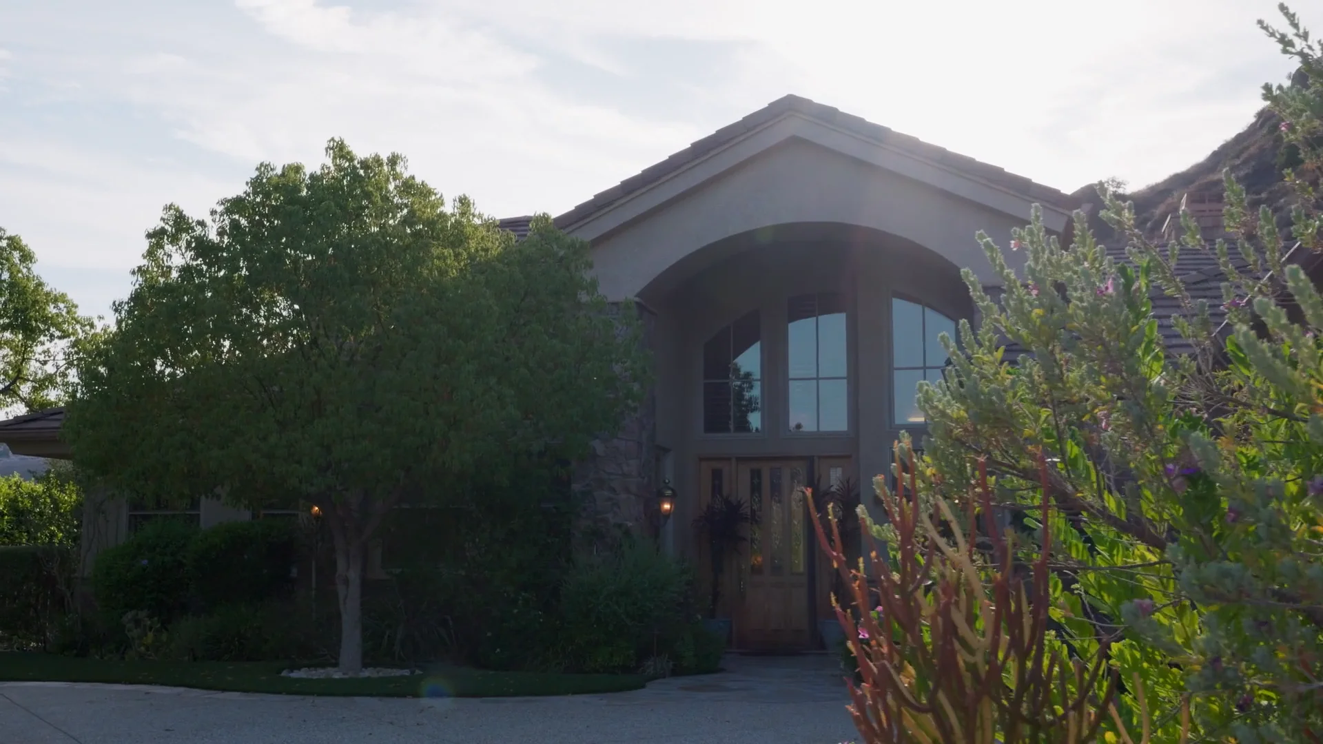 43 Buckskin Rd, Bell Canyon, CA 91307