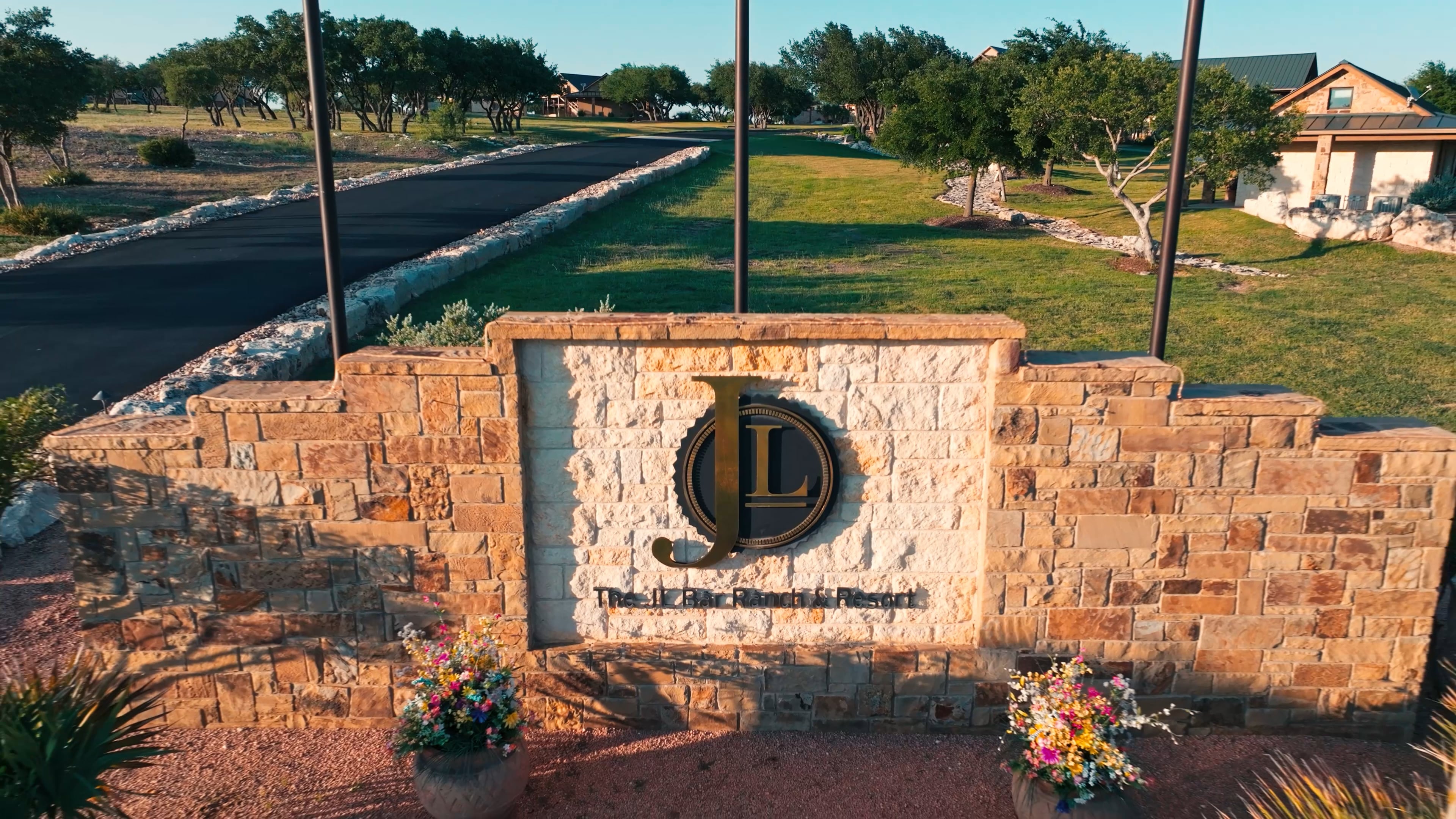 The JL Bar Ranch, Resort & Spa - Private FBO Airport | Videos & Movies ...