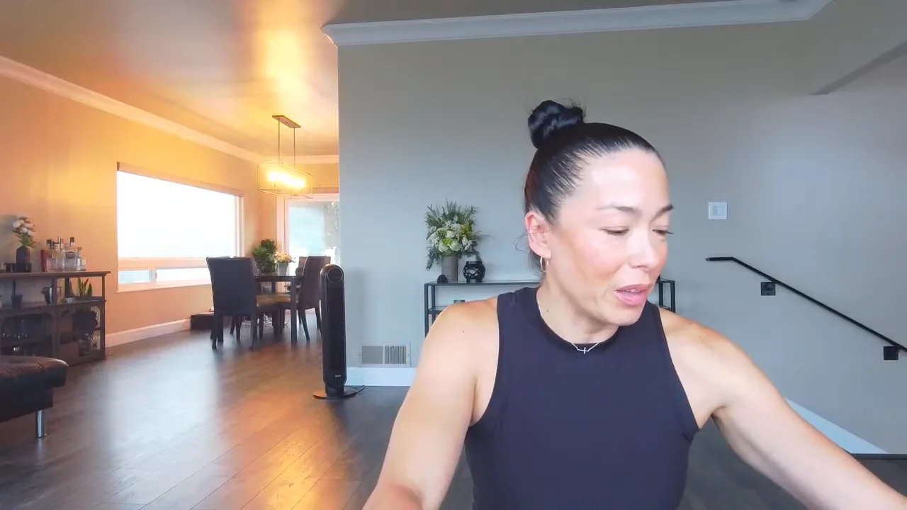 Fight Cardio & Bodyweight Strength & Core _ Git LIIT with Amy