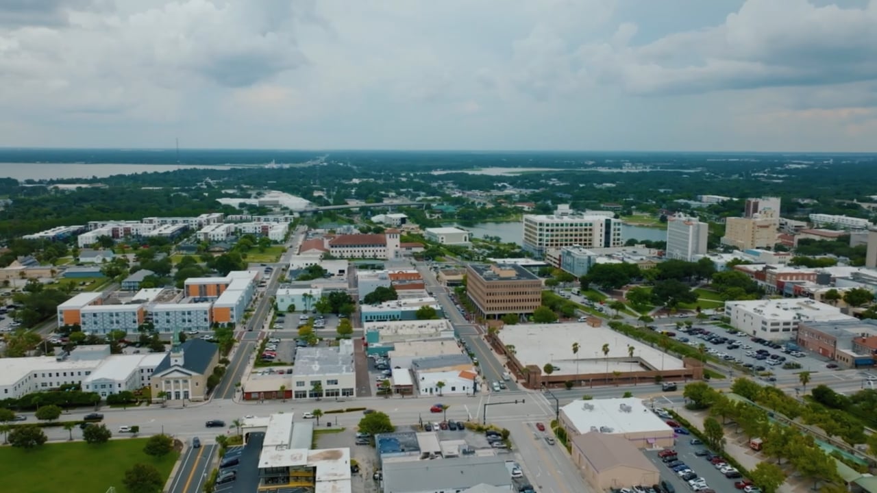 Home | Wedding & Event Venue in Lakeland, FL | Black Swan Venue LLC