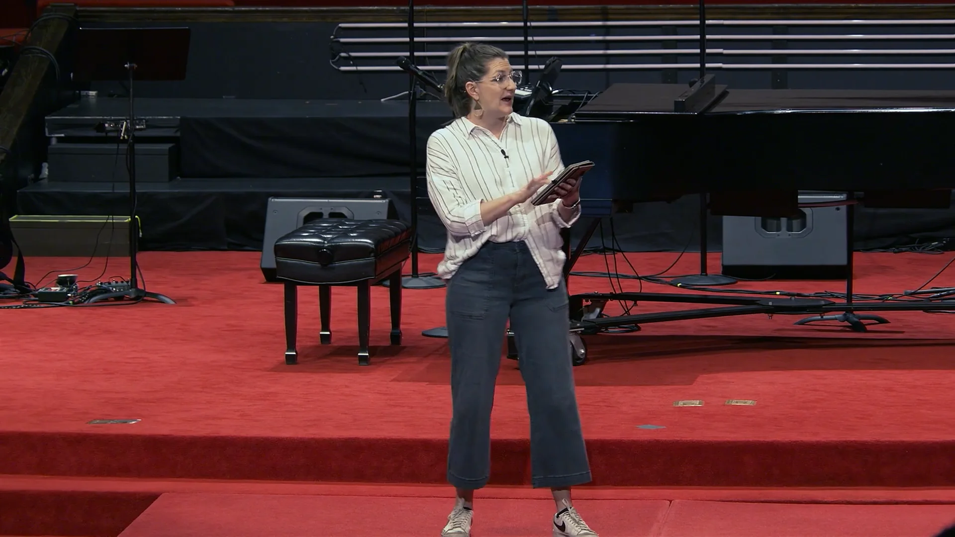 Gathering Chapel - 2024.04.16 - Pastor Stephanie Lobdell