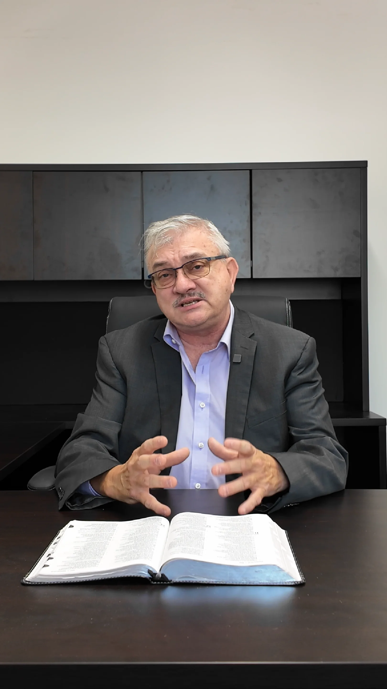 Watsontown-Pastor-Roy