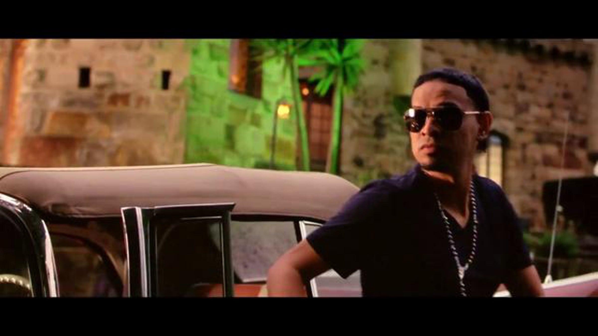 Plan B-Es Un Secreto [Vídeo Oficial]
