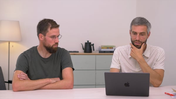 Particle Effects (Part 1) - Swift Talk - objc.io