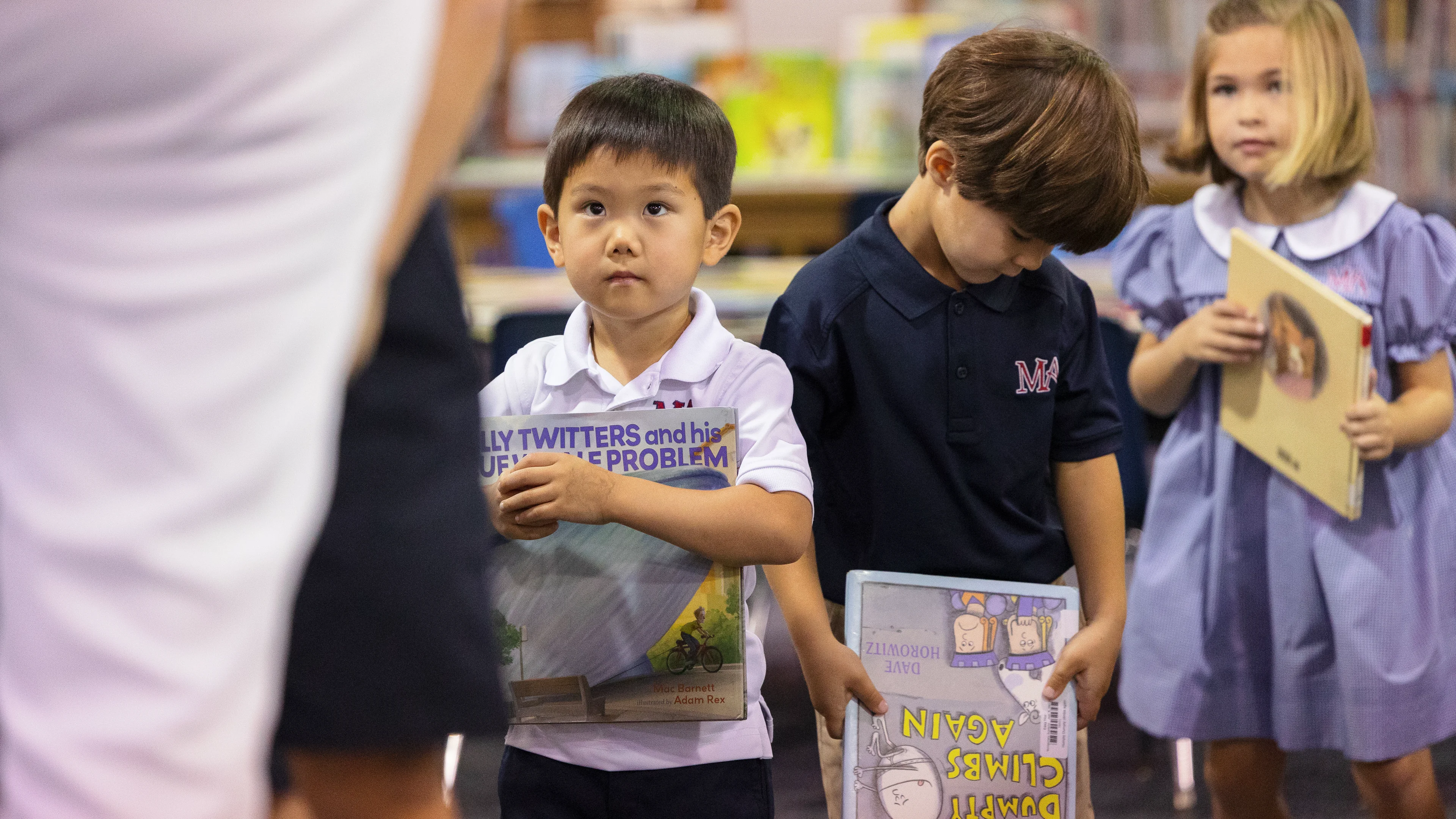 Lower School | Kindergarten's First Library Visit
