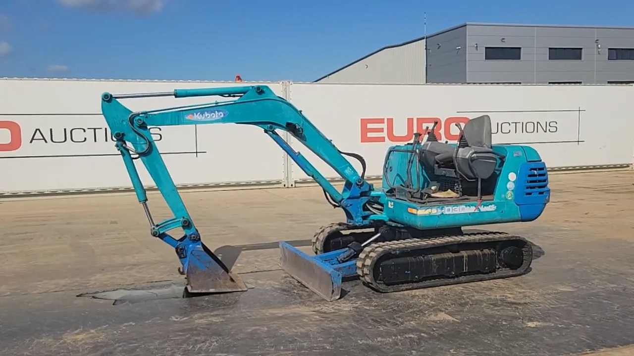 Kubota K-030 - Leeds September 24