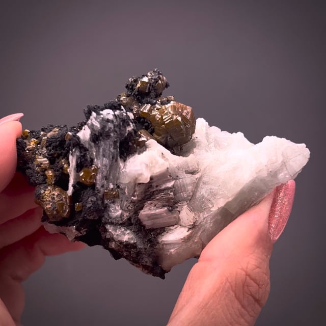 Mimetite (Campylite) with Baryte - POHL24-037 - Dry Gill Mine - UK ...