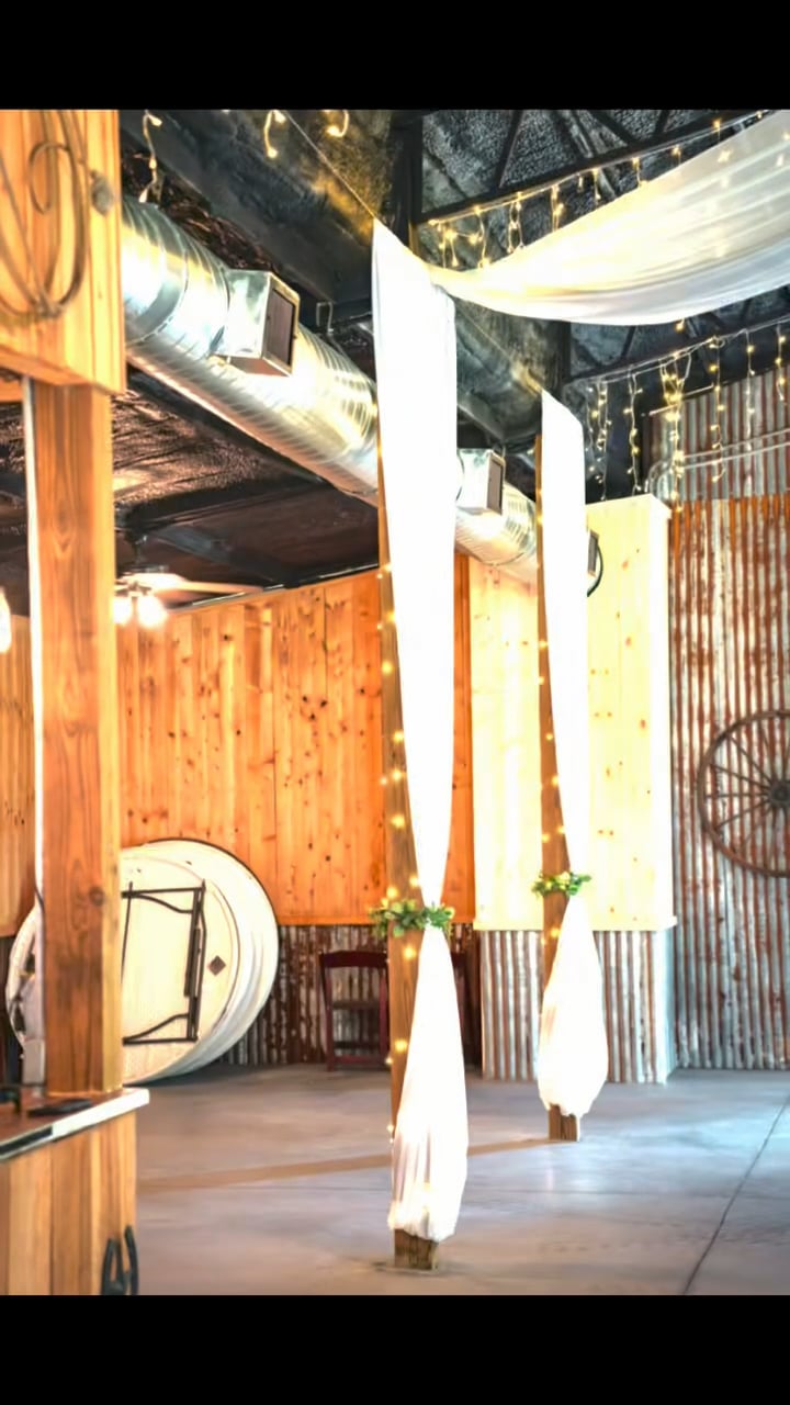 The Barn at Lazy P Ranch - Barn Venue, Outdoor, Wedding Venue