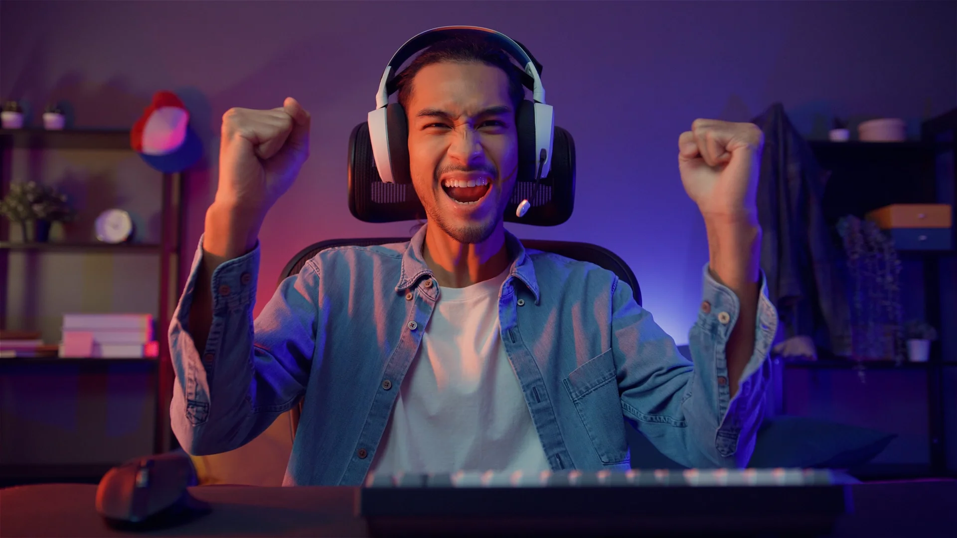 CryptoBoss Trailer - Manifesto