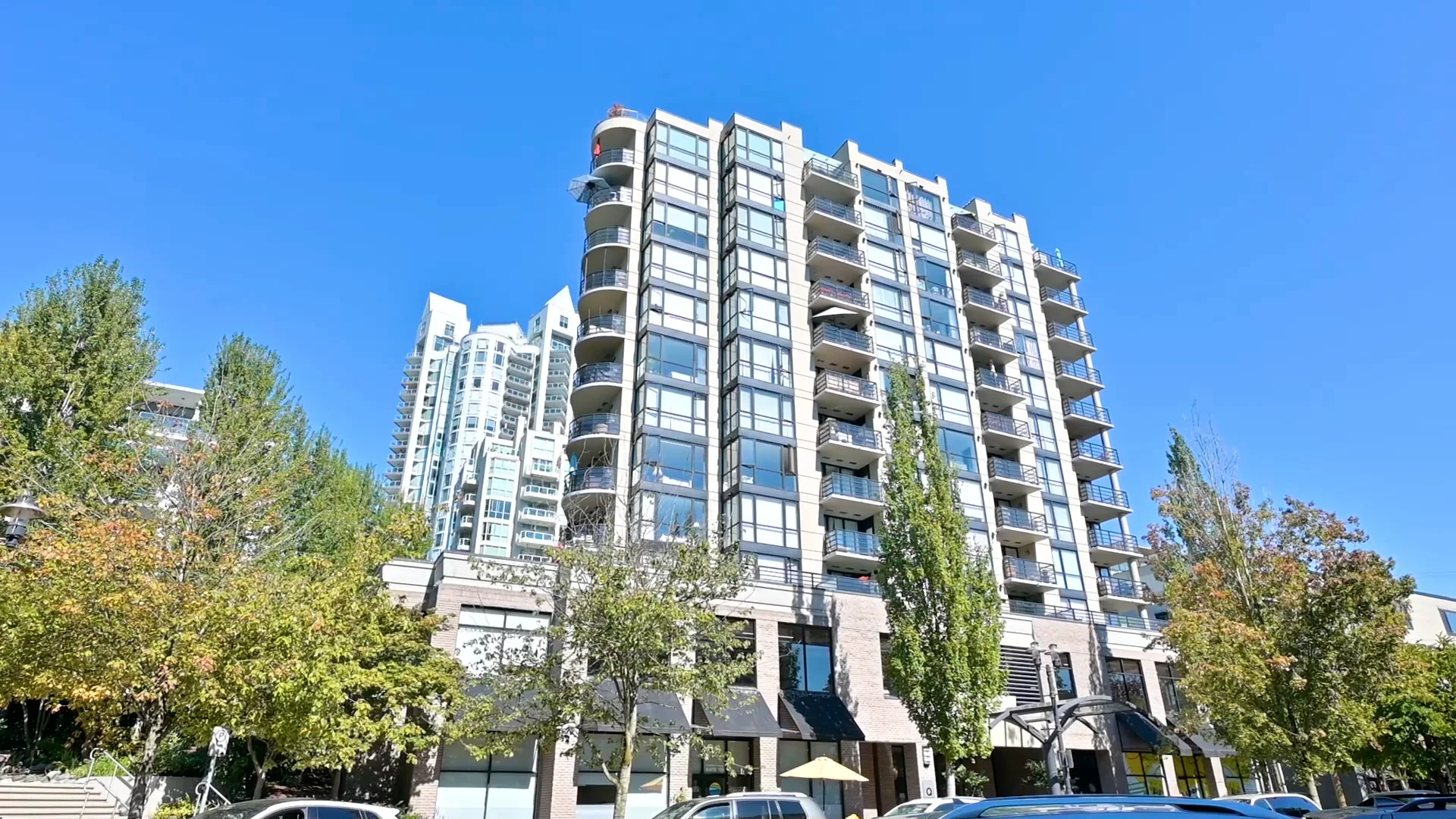 801 124 W 1st Street North Vancouver I Mint Home Team