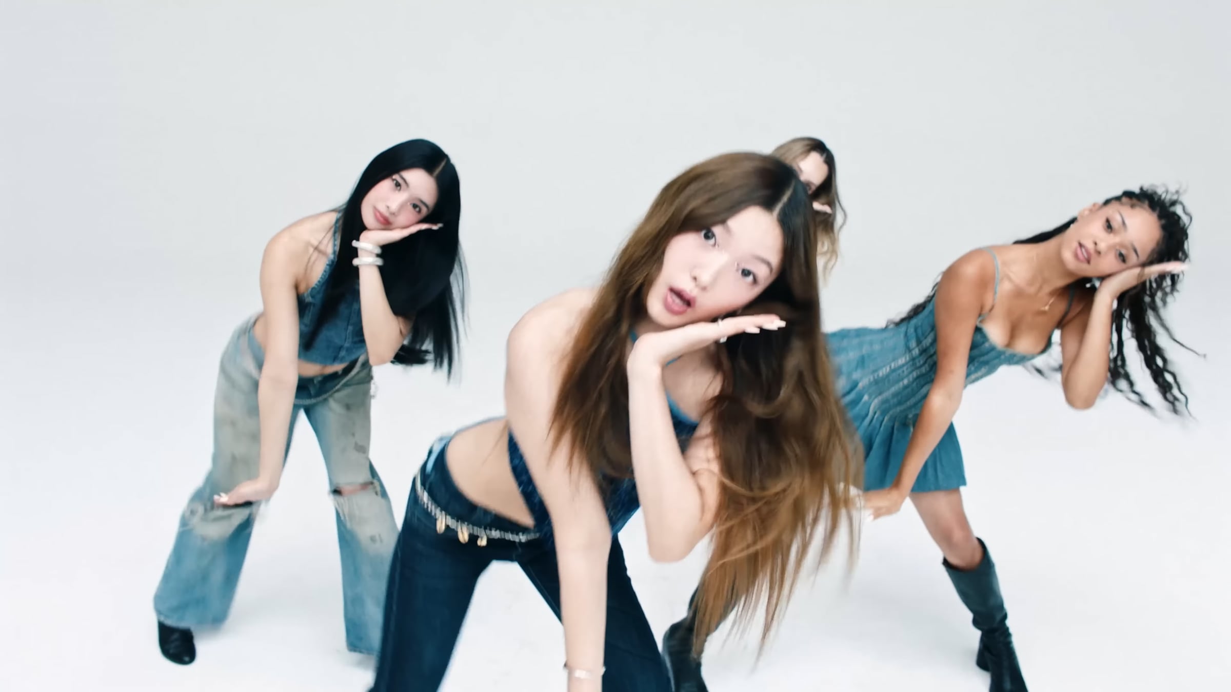 KATSEYE (캣츠아이) _Touch_ Official MV