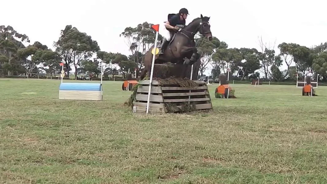 Charlie Germein riding GE Orlando 555 CCI2 Eventing Victoria Spring ...