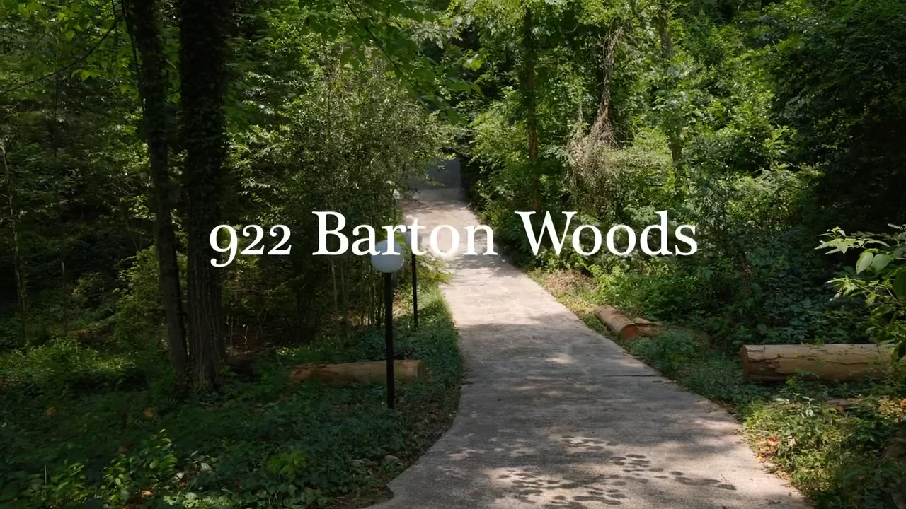 922 Barton Woods