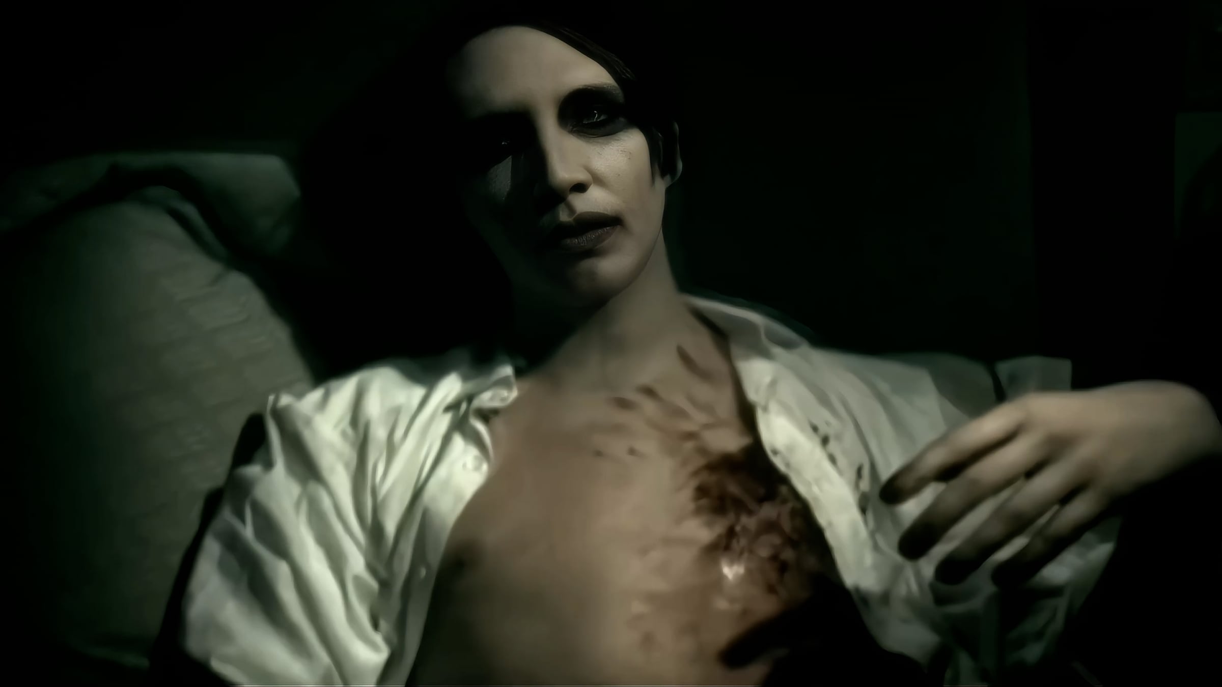 Marilyn Manson - (s)AINT (Official Video Remastered HD)