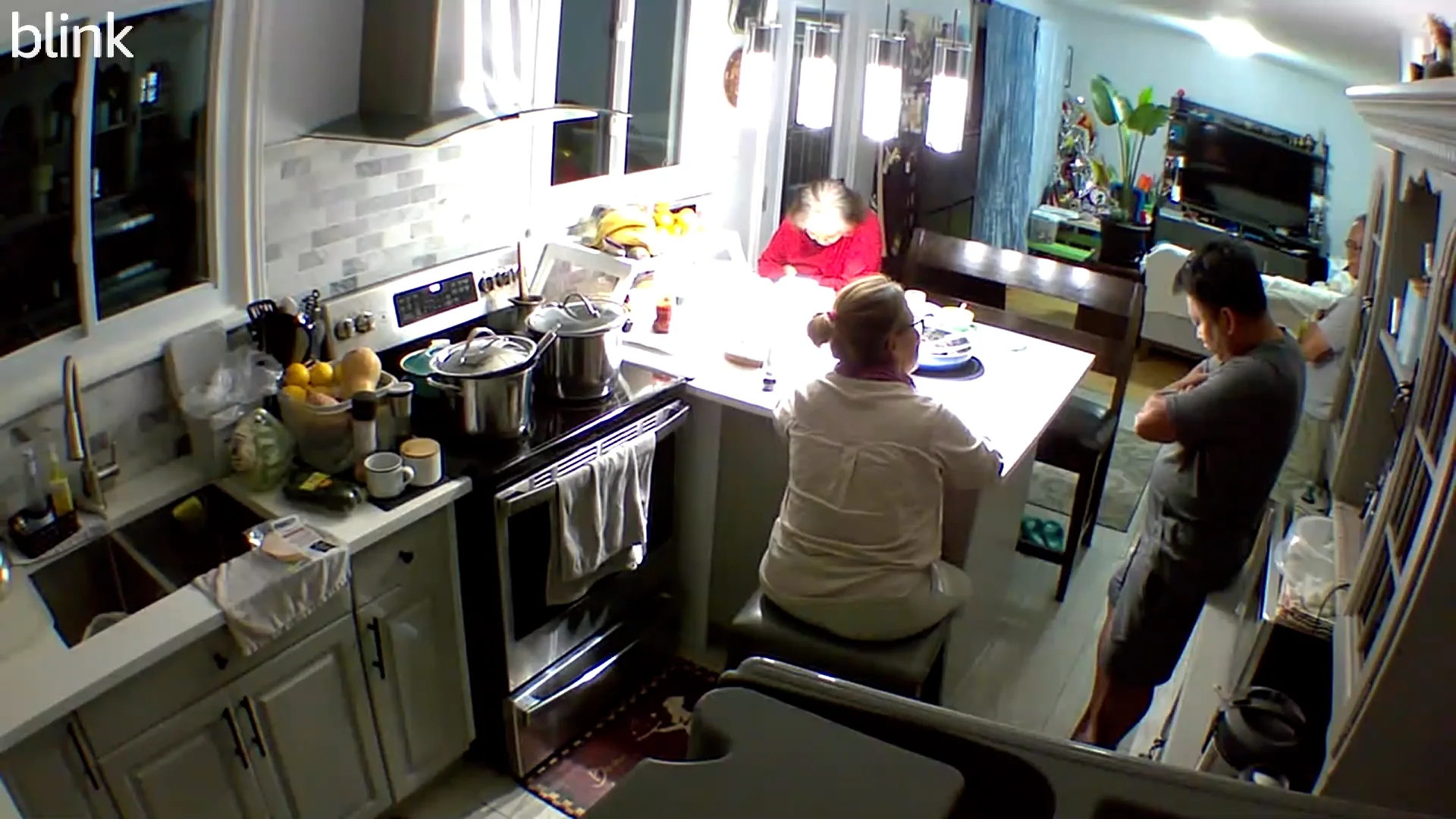 00-19-49_Kitchen_251