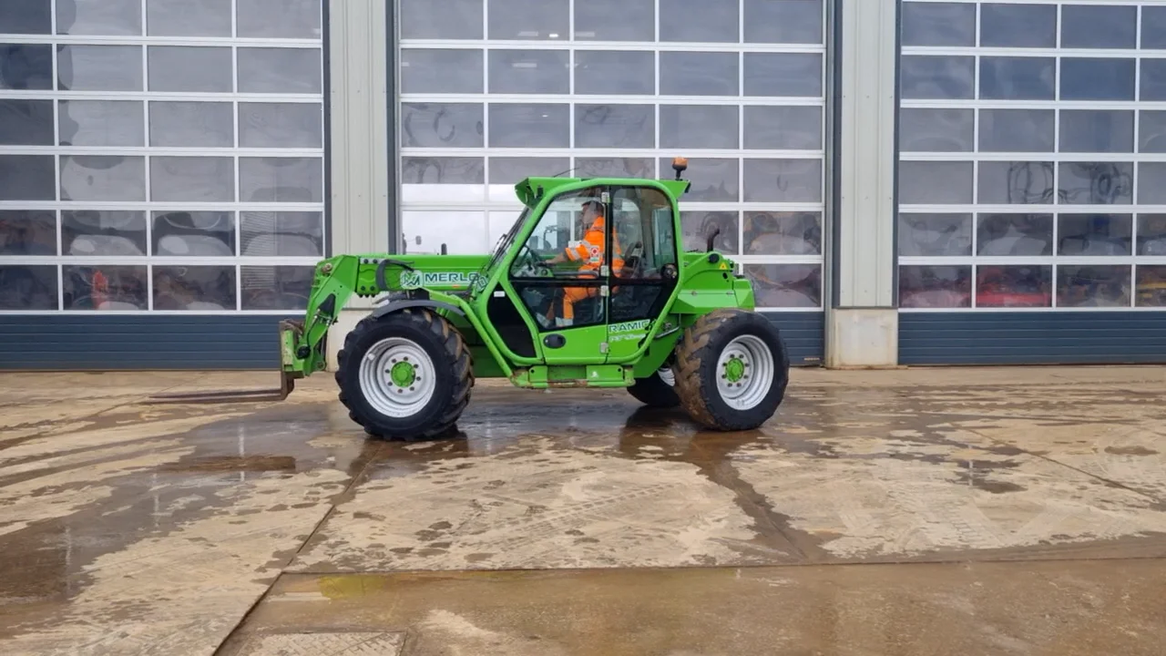 Merlo P32.6 PLUS
