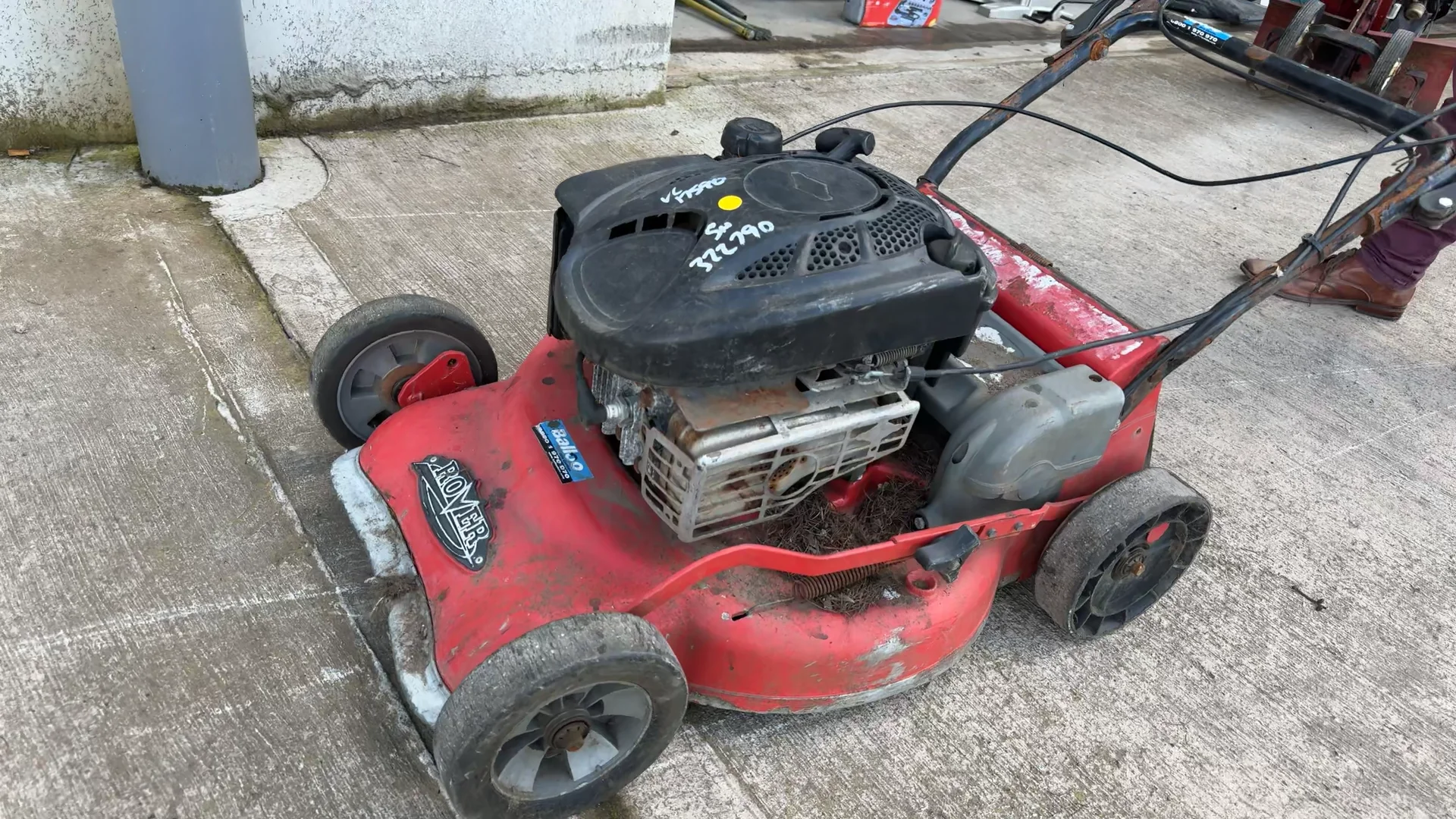 Rover Petrol Lawnmower322790100322790