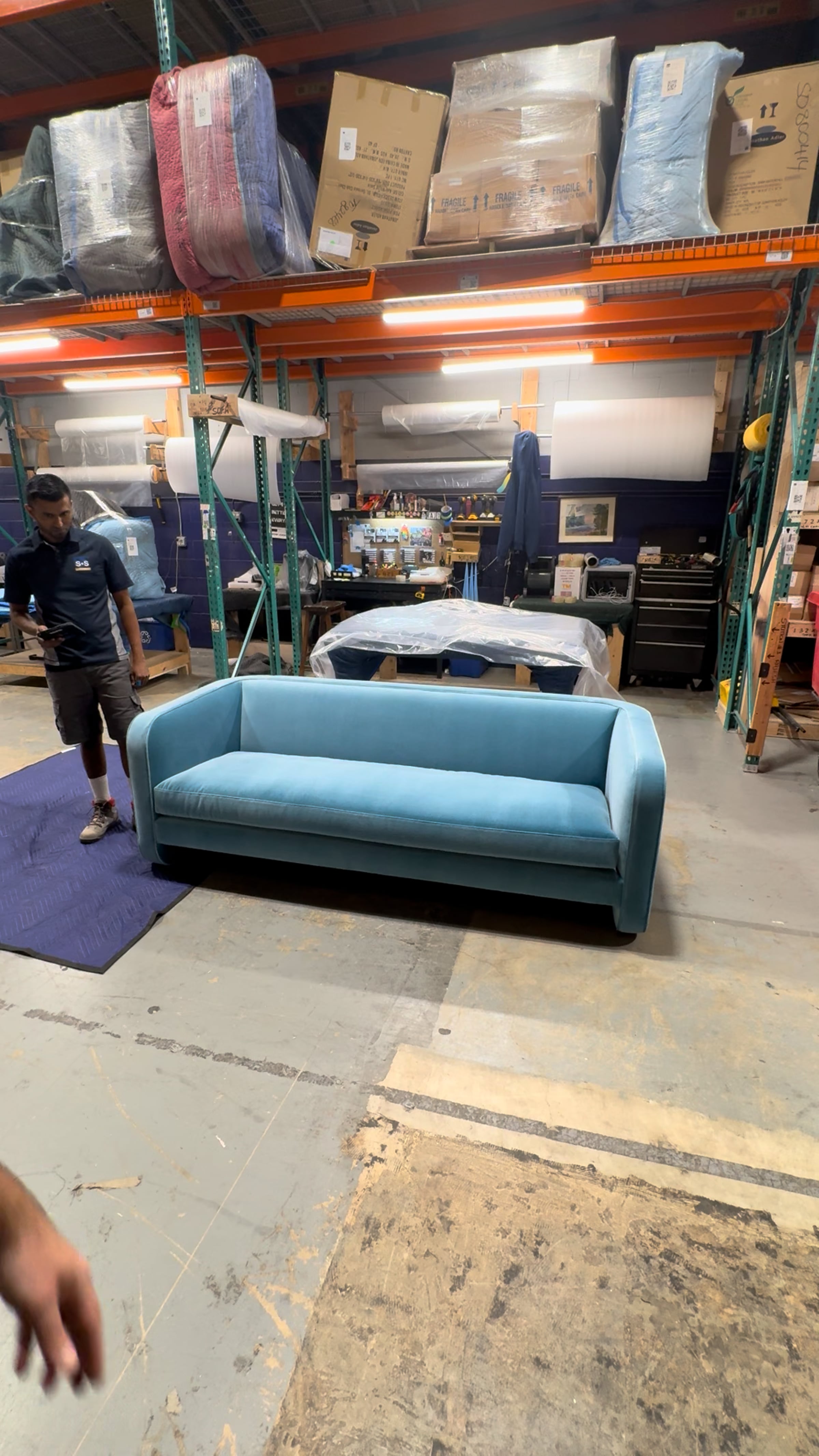 How to Wrap a Sofa on Truck