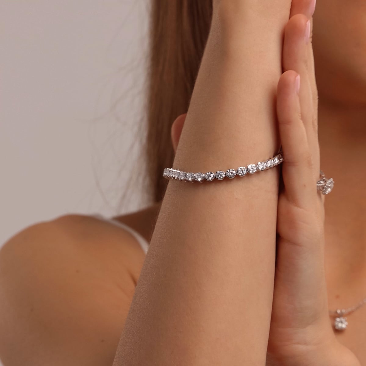 7 ctw Round Lab Grown Diamond Four-Prong Tennis Bracelet - 7 7 ctw Round Lab Grown Diamond Four-Prong Tennis Bracelet - 7