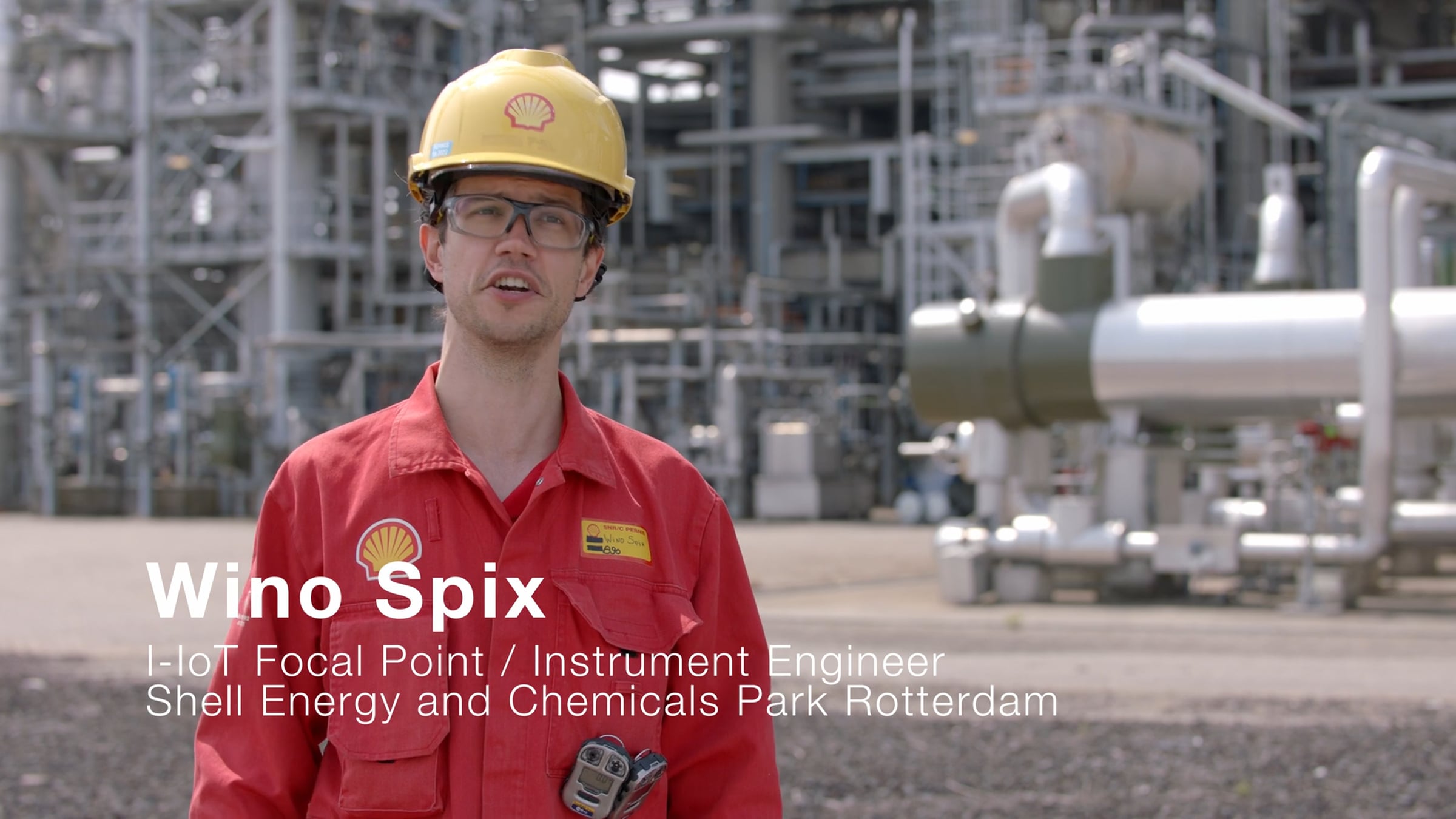 Large-scale I-IoT deployment at a leading refinery