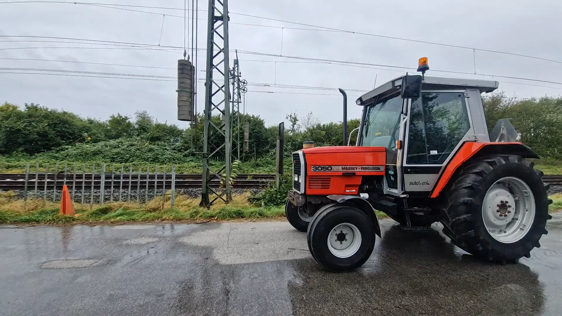 Massey Ferguson 3050