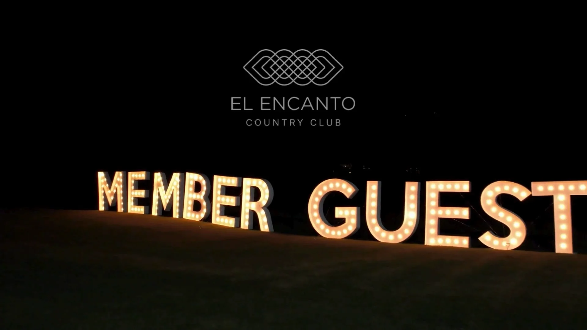 MEMBER GUEST - EL ENCANTO