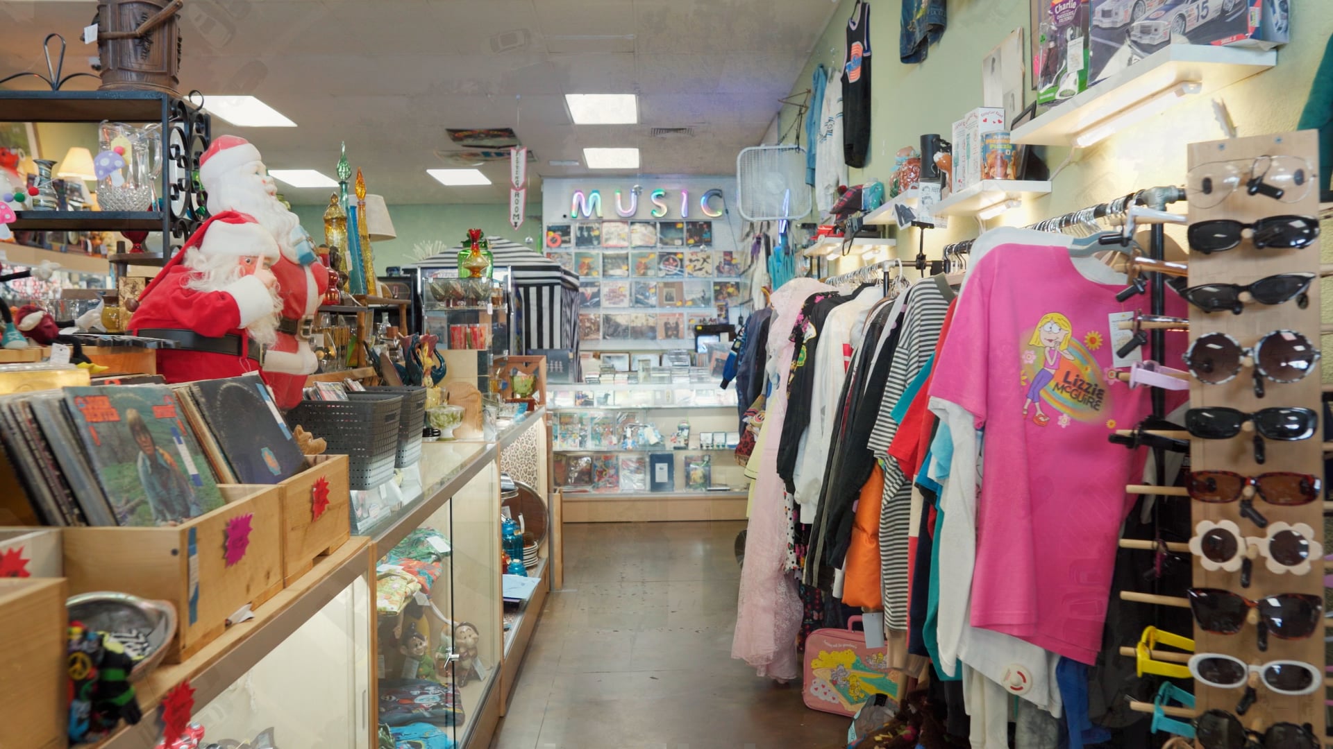 Groovy Ghost Vintage