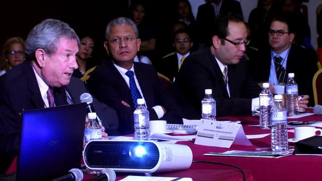 Ponencia del Dr. Carlos Tello Macías en 1er Foro Nacional Temático de ...