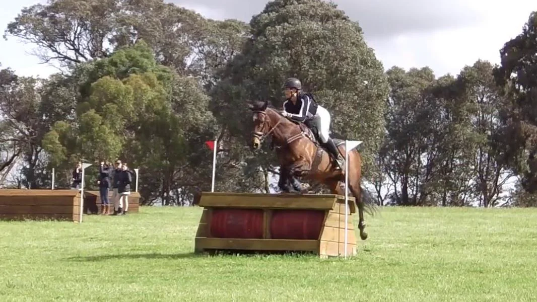 Tracey Hamilton riding Asian Tales 131 Grade 2 Yarrambat Horse Trials ...