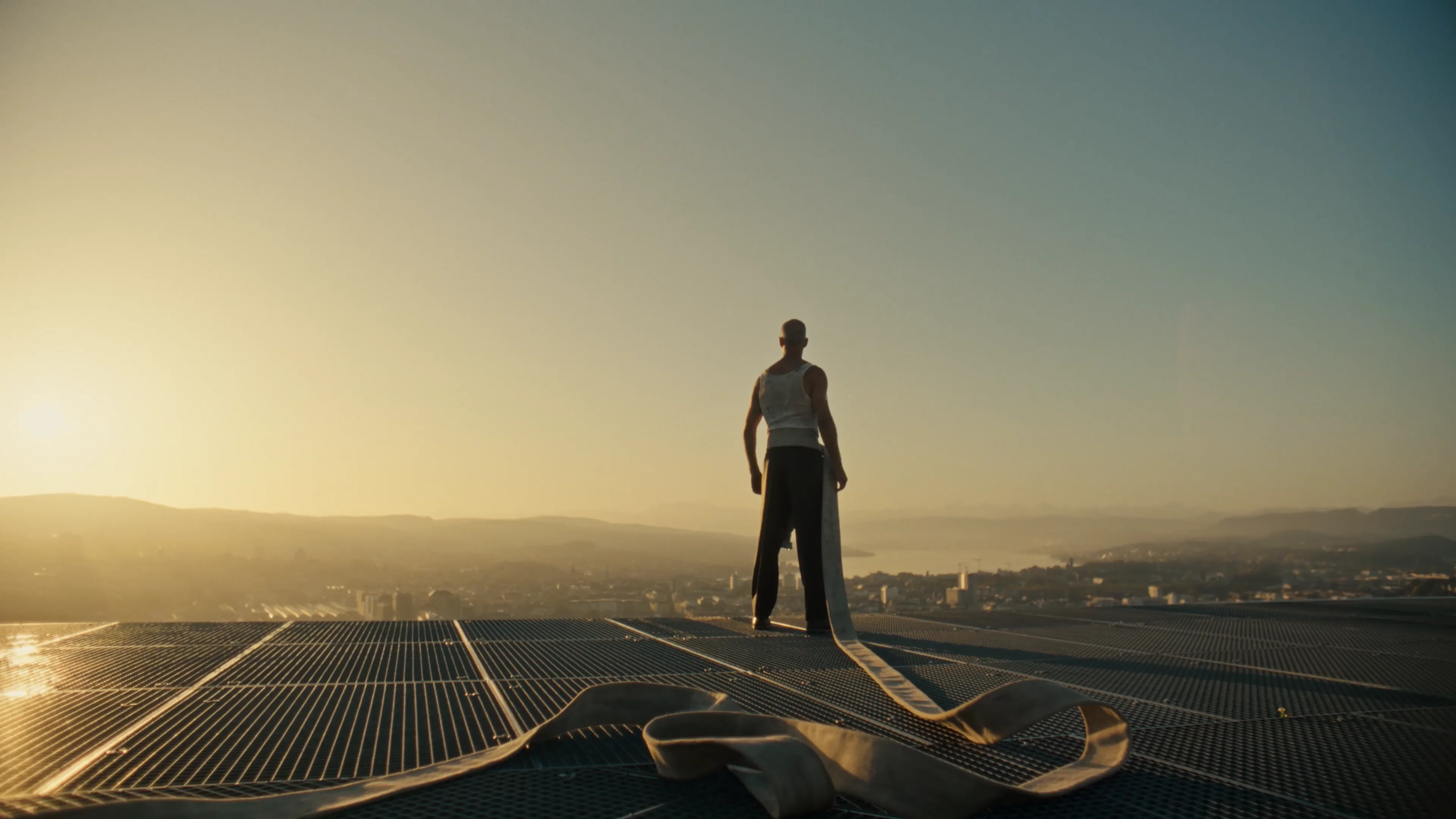 Zurich Tourism - LIVE HARD ZURICH