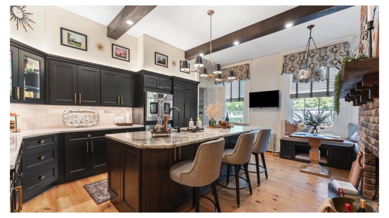 Cherry Home Designs: Modern Interior Design Experts