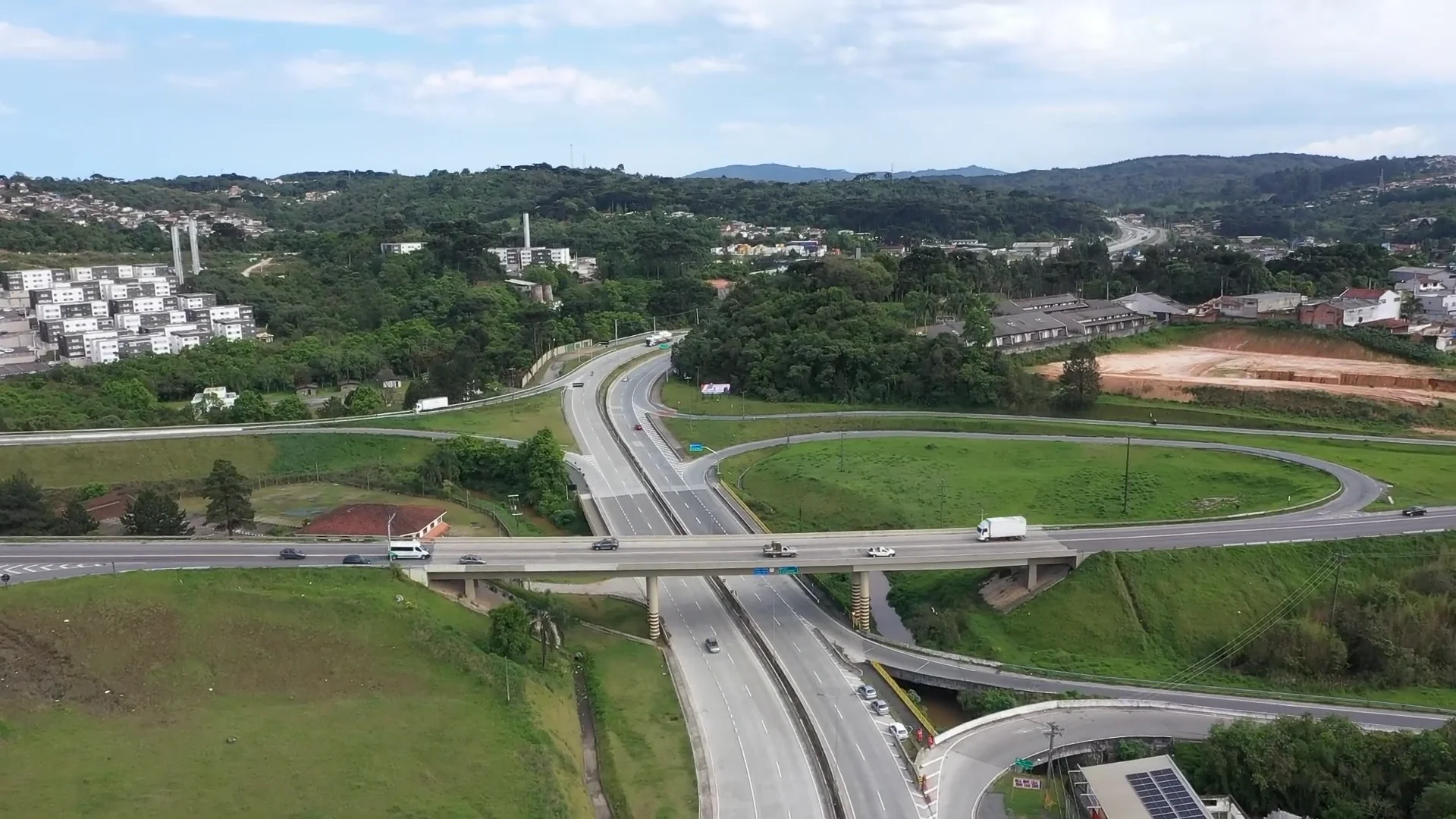 VR_Governador entrega o primeiro trecho de Obras na Rodovia dos Minérios